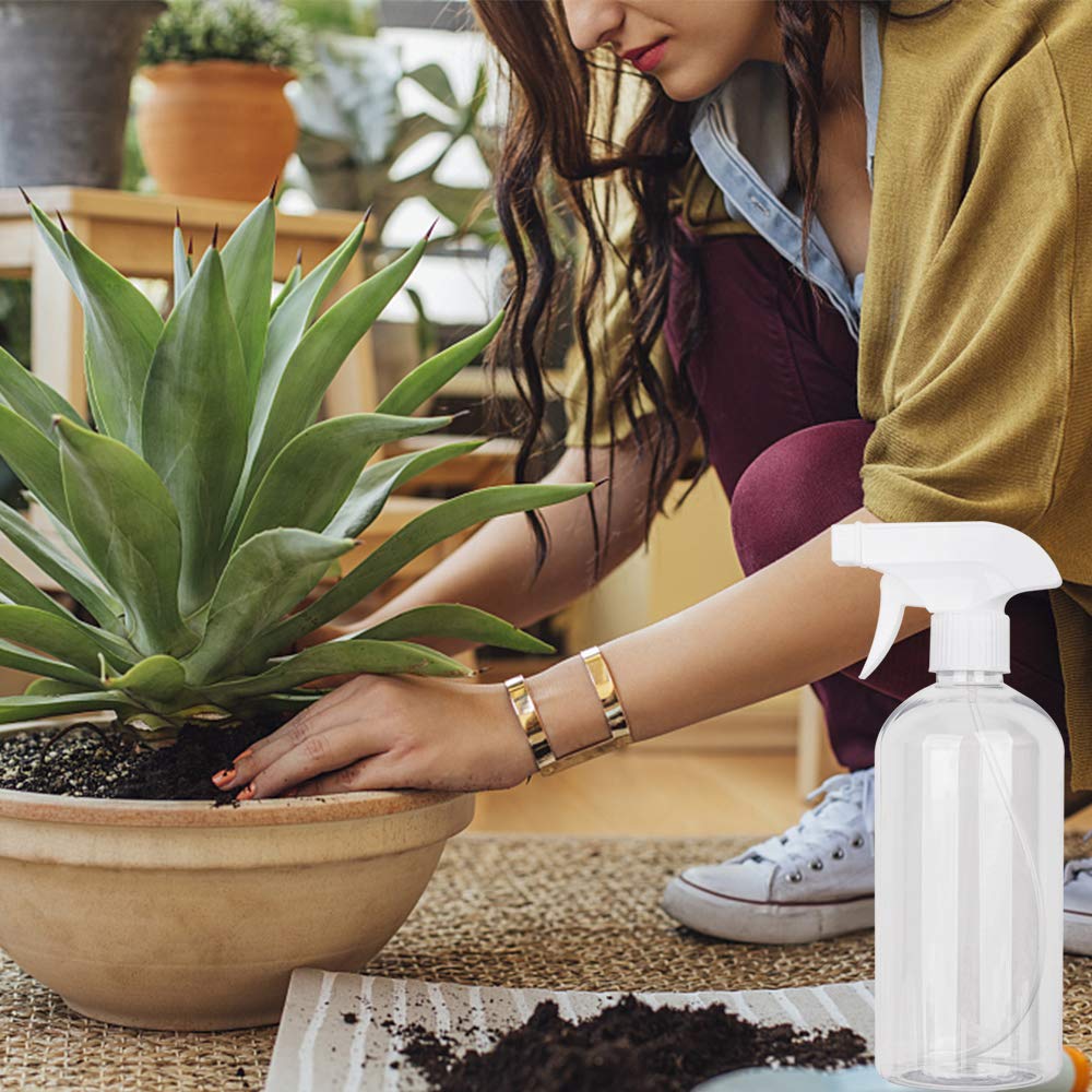 UUJOLY 16.9 oz Plastic Spray Bottle Trigger Empty Spray Bottles Clear Refillable Container for Water, Essential Oils, Hair, Cleaning Products, Adjustable Head Sprayer and Stream (2 Pack)