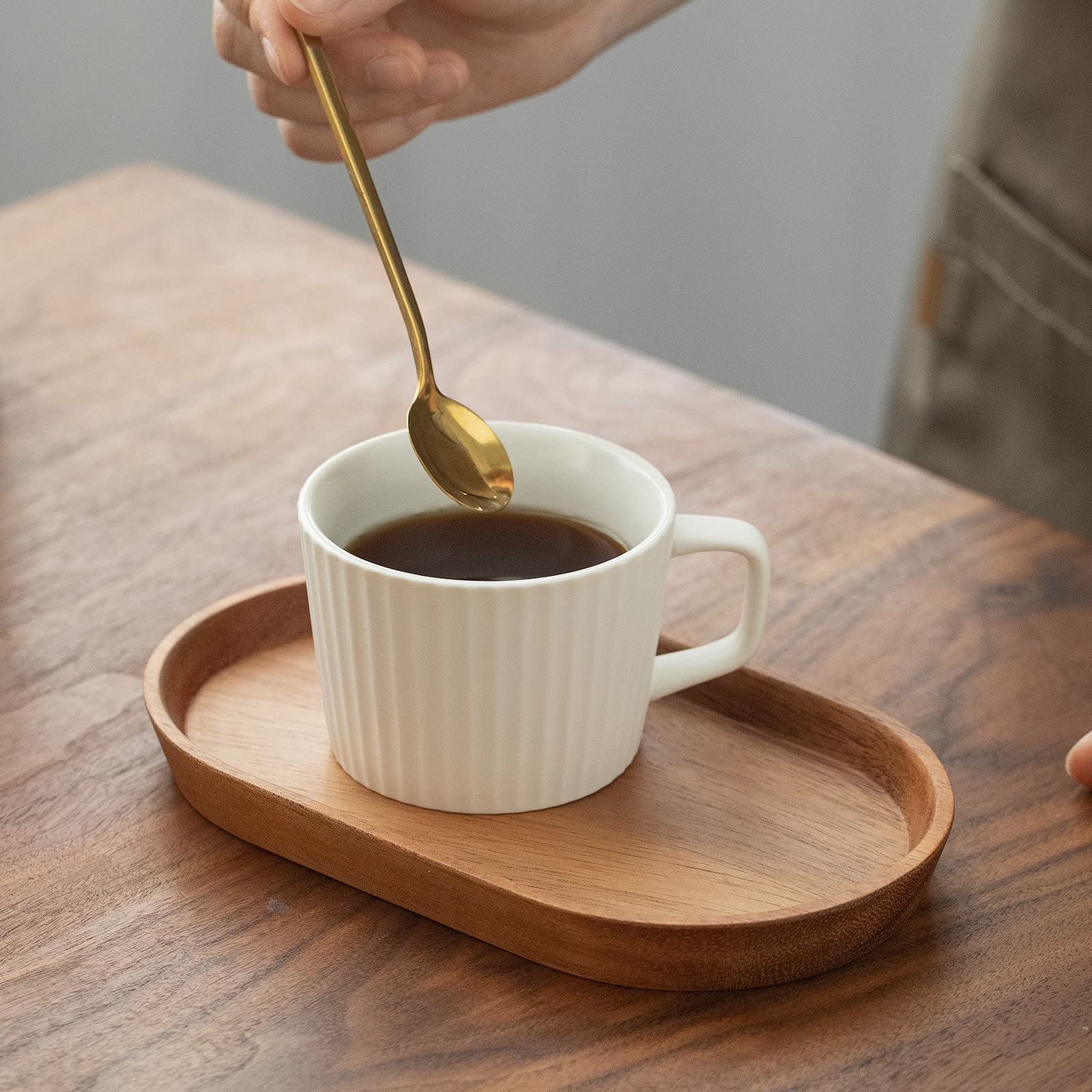 Vandroop Mini Serving Trays for Parties, Small Tray for Tea&Coffee, Oval Wooden Plates for Serving Food, Decorative Tray for Appetizer&Vegetables, Tray for Bathroom 7.8"×4.6" (Acacia, Set of 2)