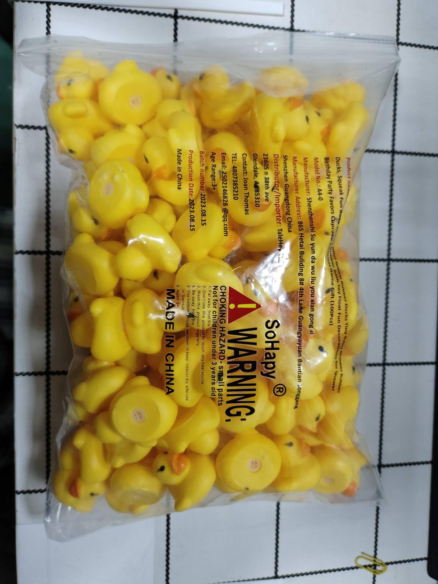 SOHAPY 100Pcs Mini Yellow Rubber Ducks Tiny Baby Shower Rubber Ducks, Squeak Fun Baby Yellow Rubber Bath Toy Float Fun Decorations for Shower Birthday Party Favors Cupcake Carnival Game Gift (100Pcs)