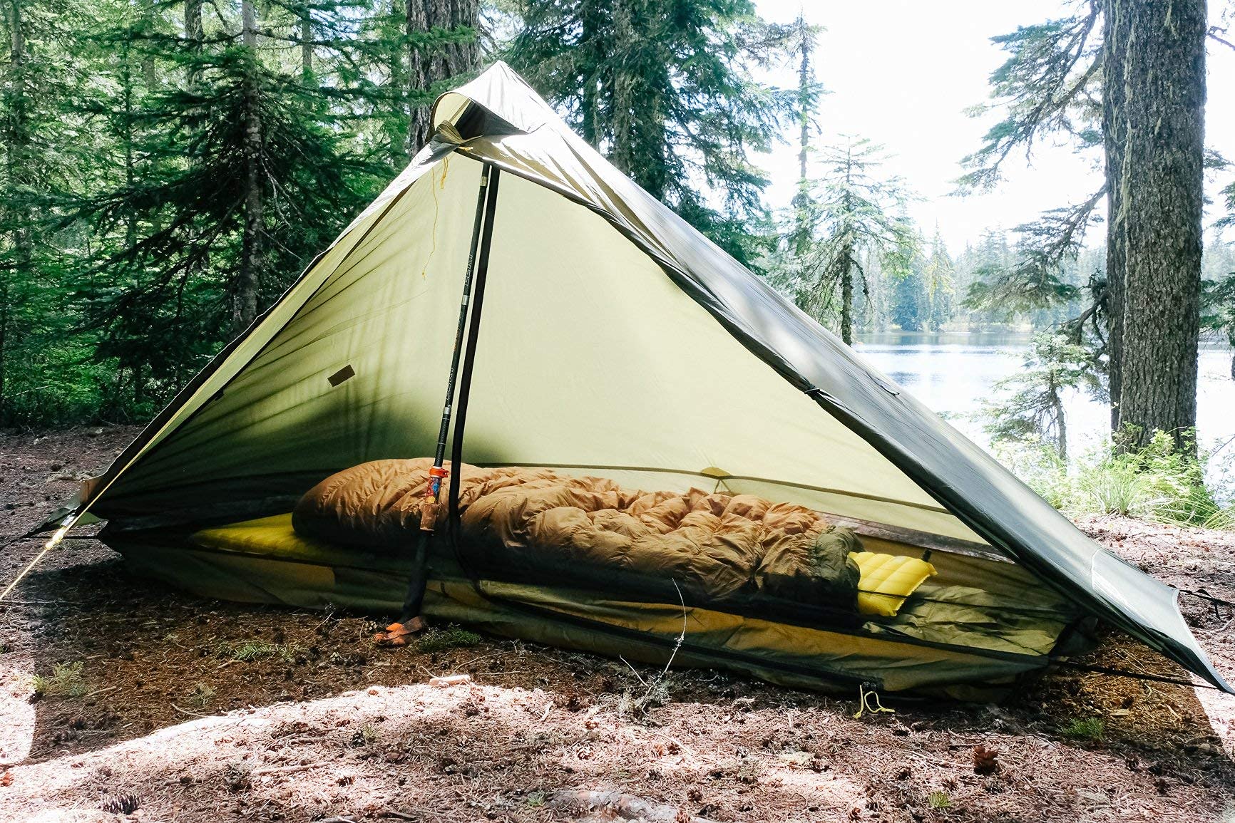 Six Moon Designs Lunar Solo Green 1 Person Ultralight Tent. 26 oz. Backpacking Tent. 100% Silicone Coated Polyester Material for Reduced Fabric Stretch & Volume. Trekking Pole Setup.