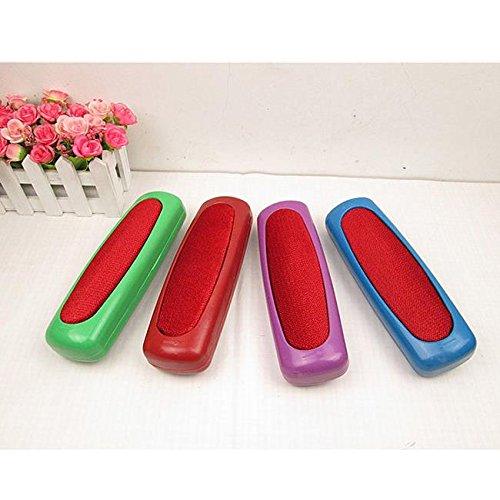 SKAISK Carpet Brush Manual Vacuum Cleaner and Easy to use it for Cleaning Cushion or Blanket