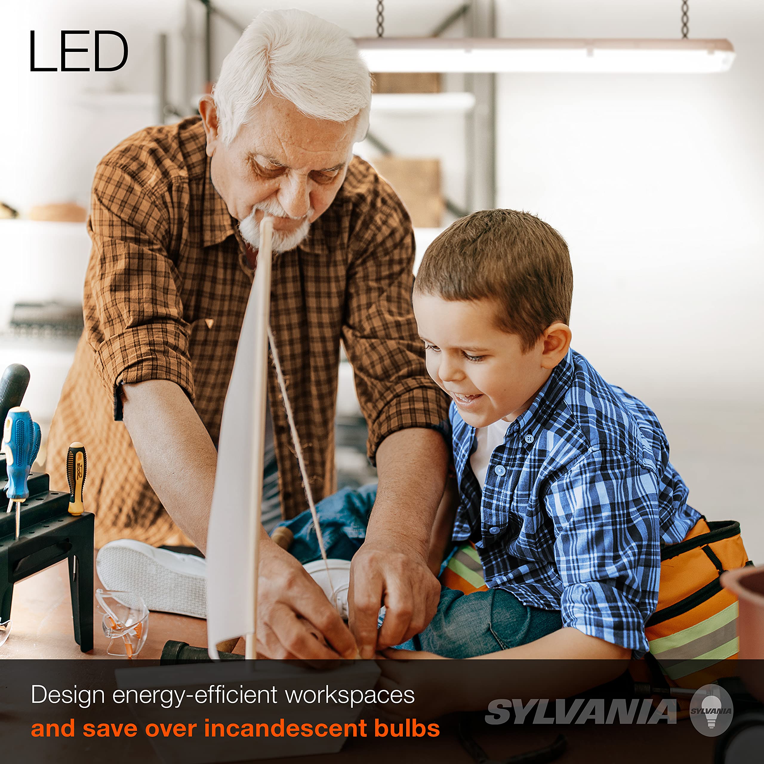 SYLVANIA 4FT LED SHOPLIGHT, 42 Watts, 4000K color temp, Ultra, Slim Design, Direct Plug with Pull Chain, Application 3-in-1, Energy Star (61451), Cool White, 1 Count (Pack of 1)