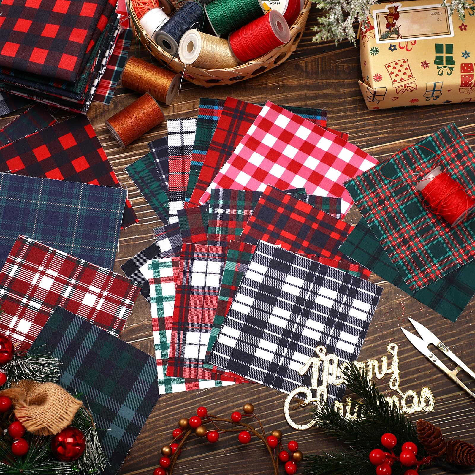 Preboun 100 Pcs 5 x 5 Inches Christmas Plaid Buffalo Check Fabric 25 Styles Buffalo Plaid Fabric Squares Polyester Fabric Scraps Quilting Squares for DIY Christmas Sewing Quilting Patchwork