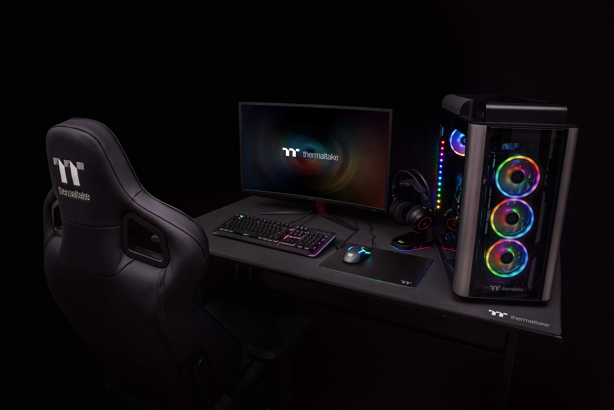 Thermaltake Tt Gaming Level 20 Gt Battlestation Computer Gaming Desk, Adjustable Heights, Scratch Resistant Surface, Full-Sized Desk Mat, GD-LBS-BRHANX-01 , Black