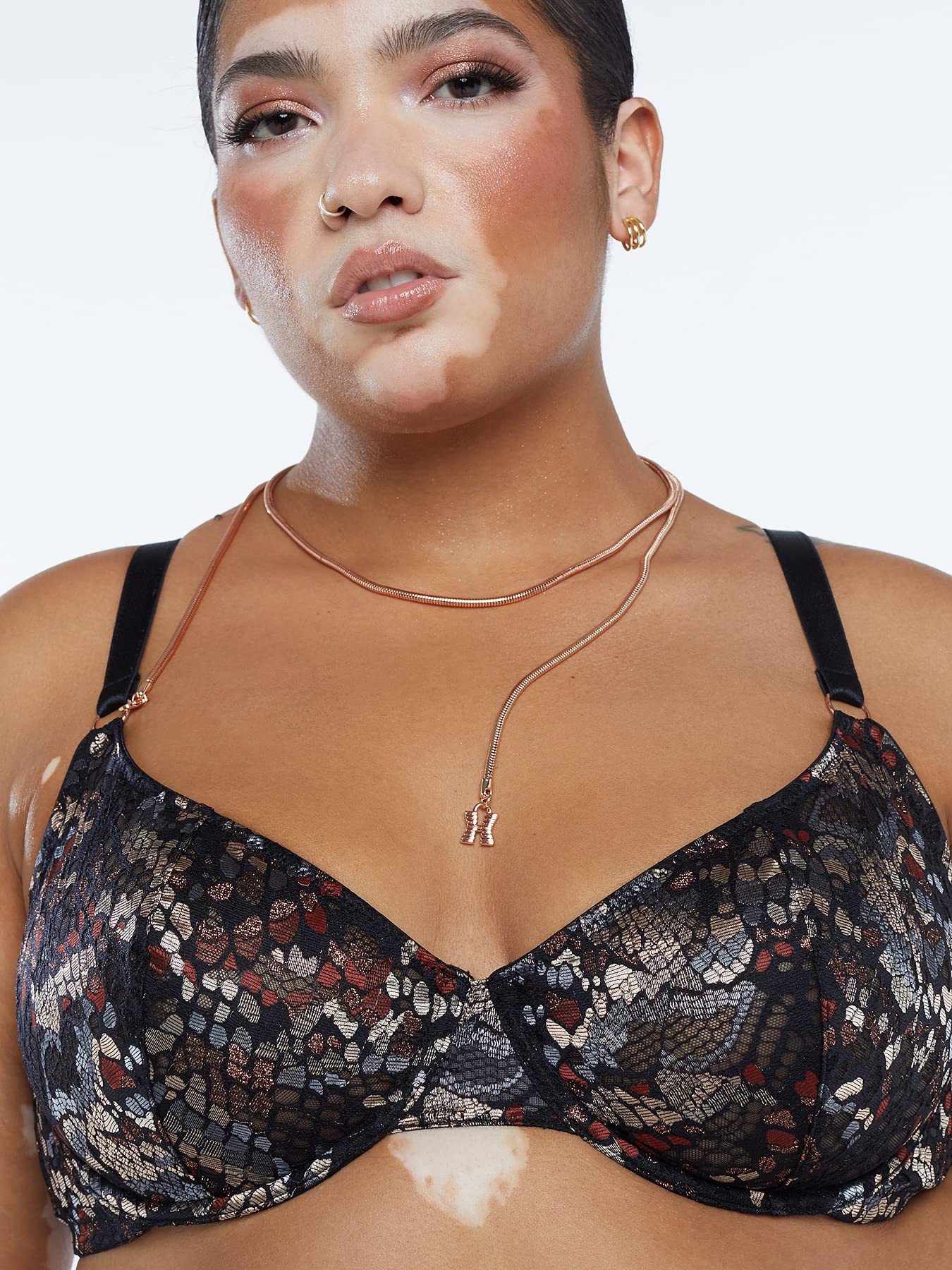 Savage X Fenty, Women's, Cold-Hearted Snake Unlined Lace Demi Bra, Venomous Vixen Snake Lace, 38DDD