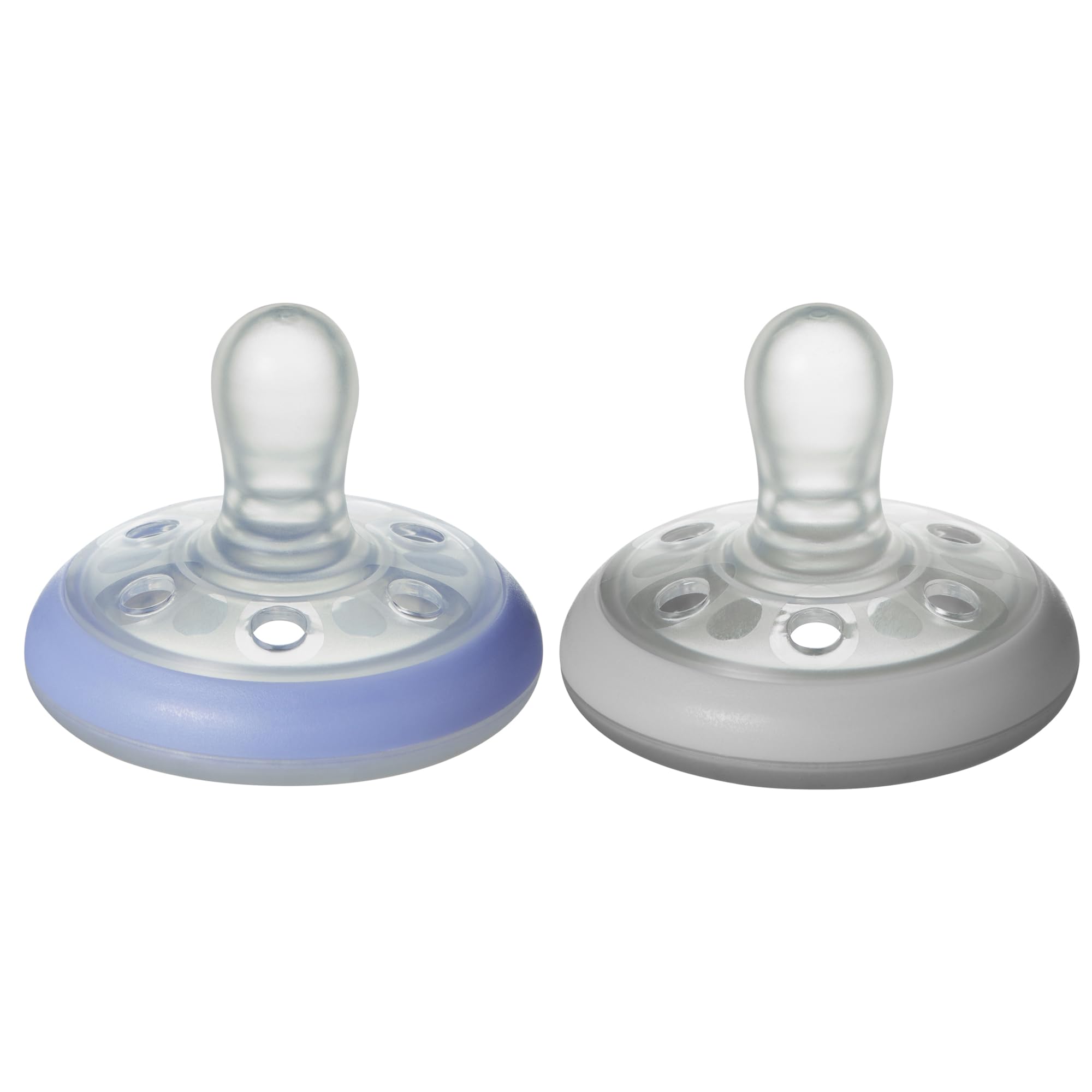 Tommee Tippee Breast-Like Pacifier Night, Glow in The Dark, Skin-Like Texture, Symmetrical Design, BPA-Free Binkies, 0-6m, 2 Count (Pack of 1)