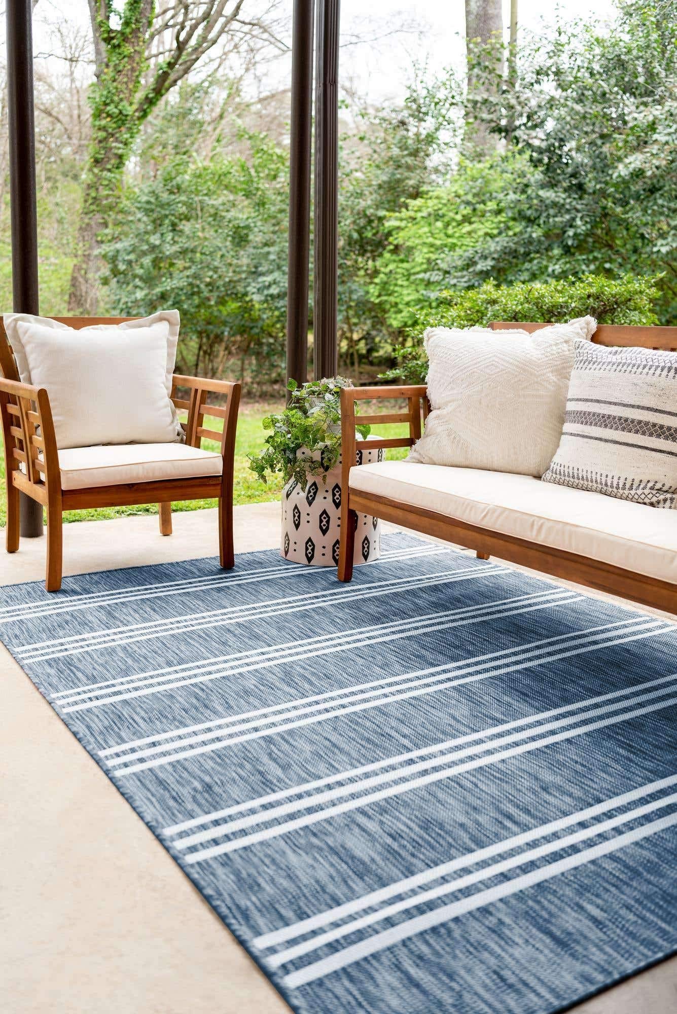 Unique Loom Outdoor Collection Area Rug - Anguilla (7' 10' x 10' Rectangle, Blue/ Ivory)