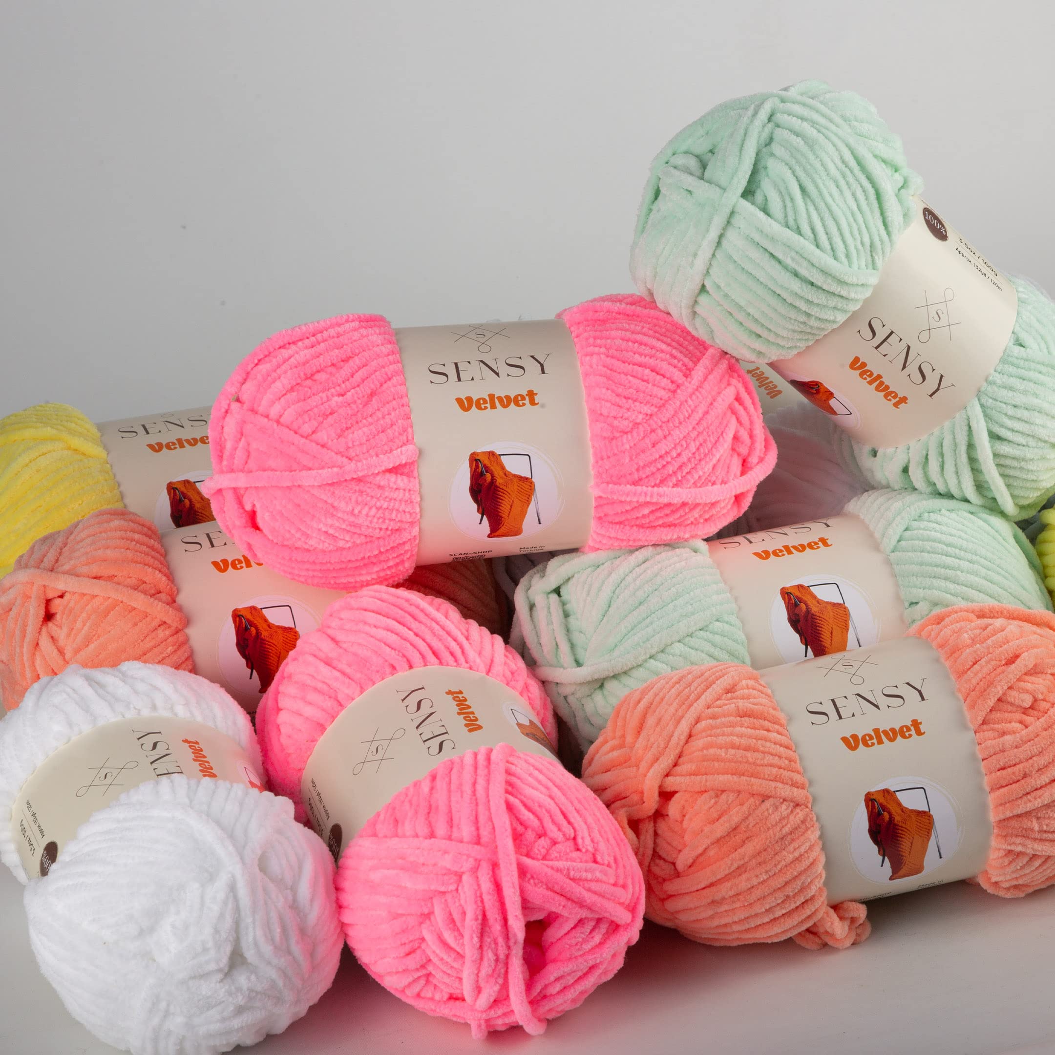 Sensy Velvet Yarn for Crocheting, Baby Blanket Yarn, Chenille Yarn, Amigurumi Yarn, 3.5 oz, 132 Yards, Gauge 5 Bulky (Cherry Red)