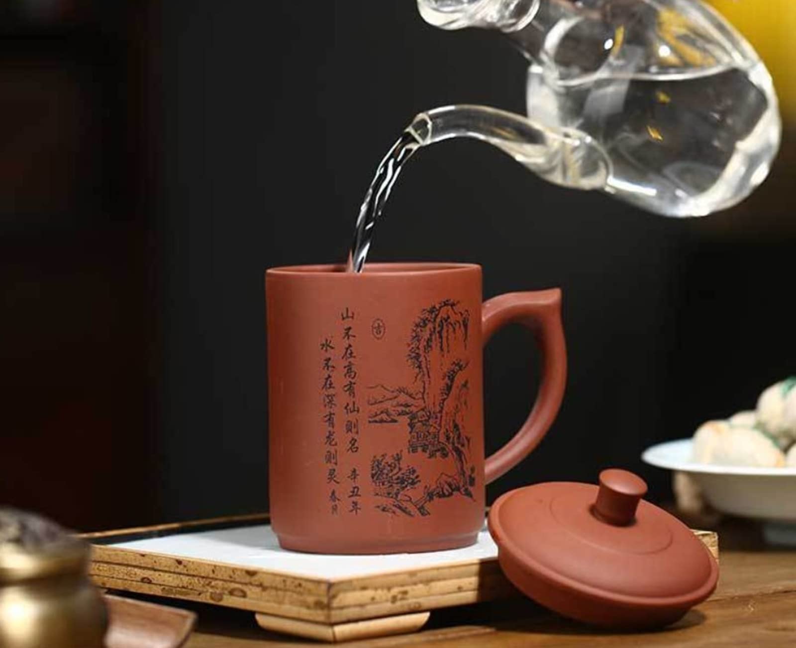 XIYUAN Yixing Zisha Tea Cup, Fine Handmade Purple Clay Tea Cup with Lid, Chinese Ceramic Tea Cup Coffee Cup 19oz Use for: Home Party, Office, Reception Room
