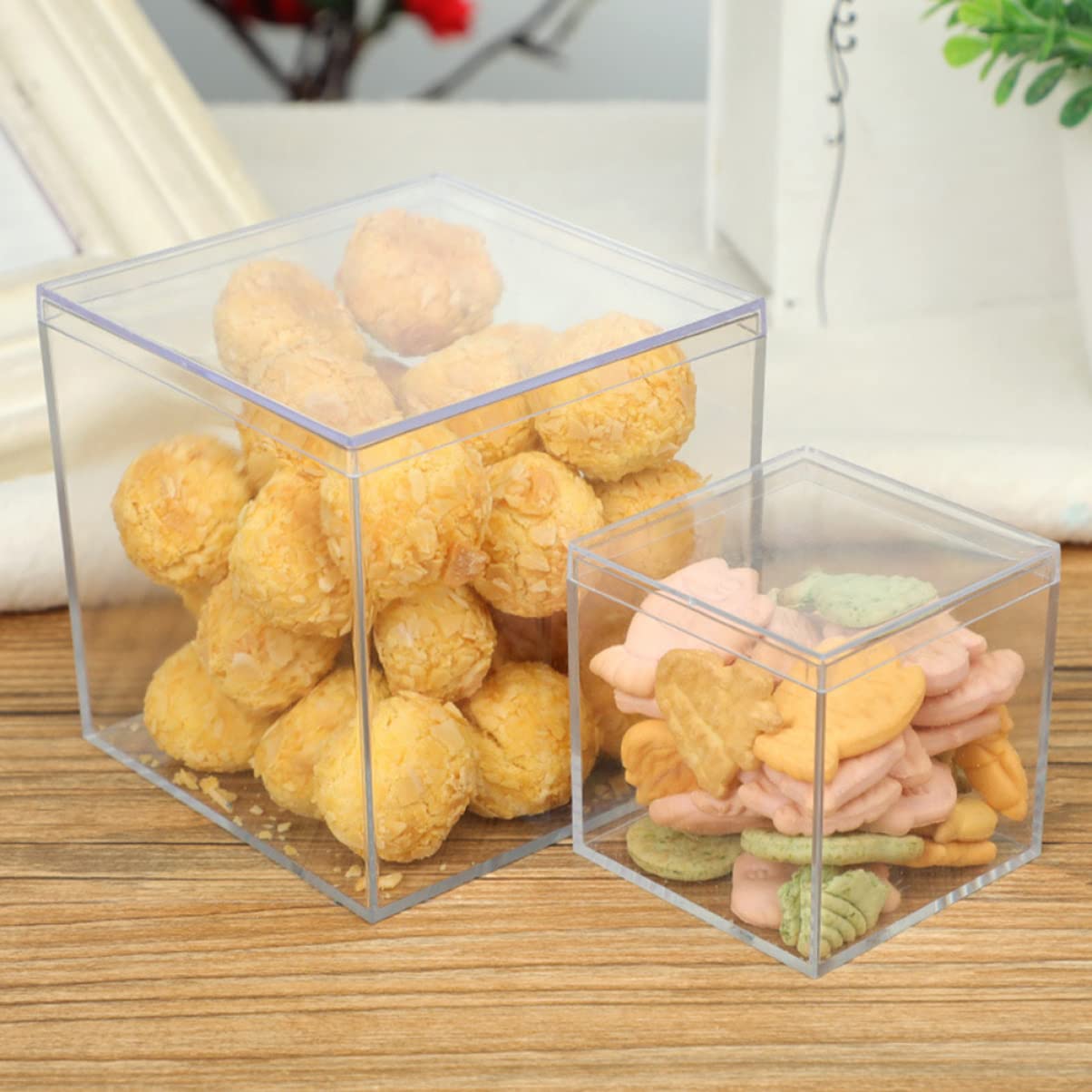 SOLUSTRE 4pcs Boxes Square Storage Box Baby Shower Favors Chocolate Cake Display Dome Square Treat Mini Gift Bags Acrylic Storage Containers Cupcake Containers Bride Biscuit Box Movable