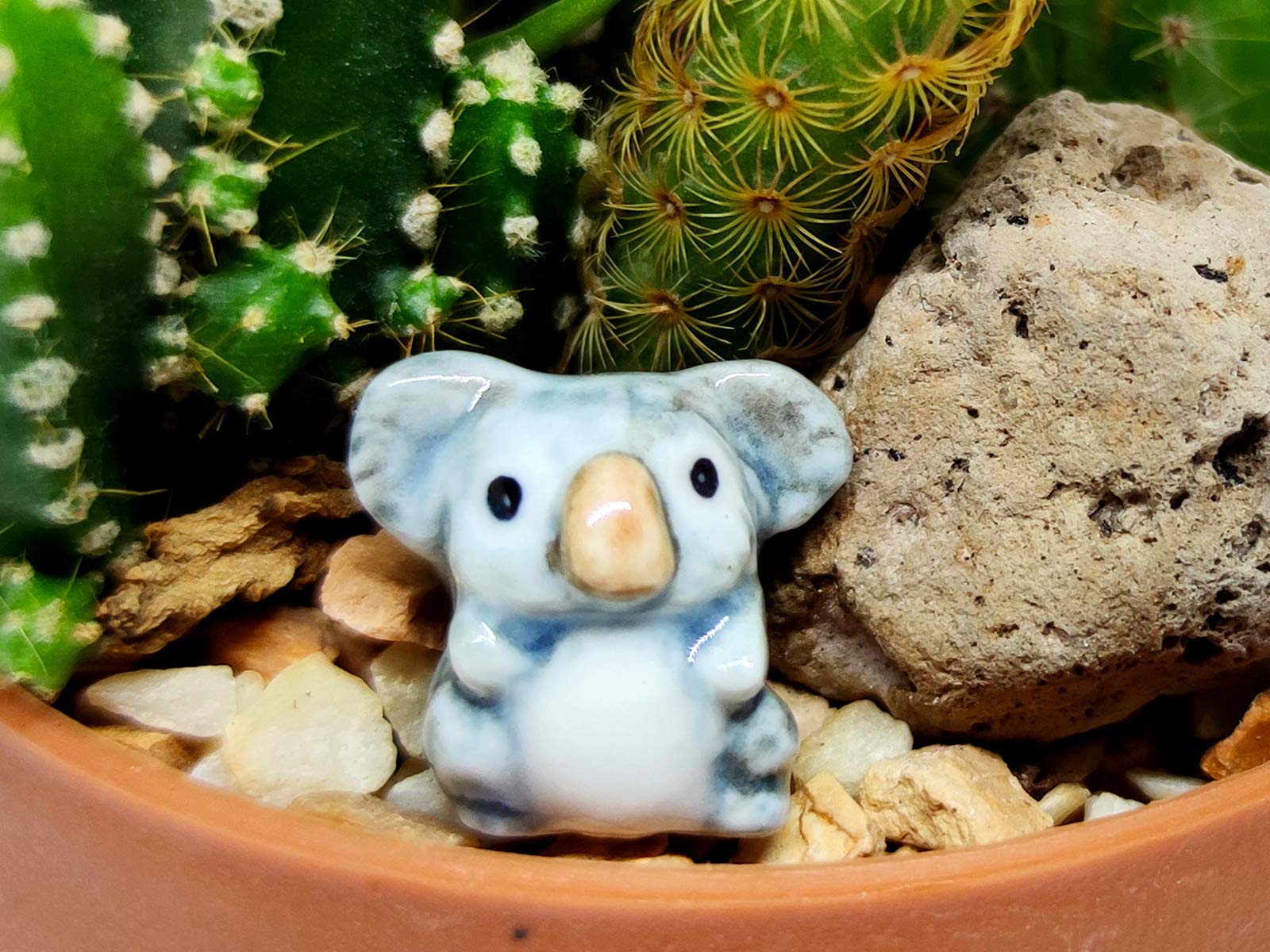 SSJSHOP Koala Bear Micro Tiny Dollhouse Figurines Hand Painted Ceramic Animals Collectible Gift Home Garden Decor (Koala Bear)