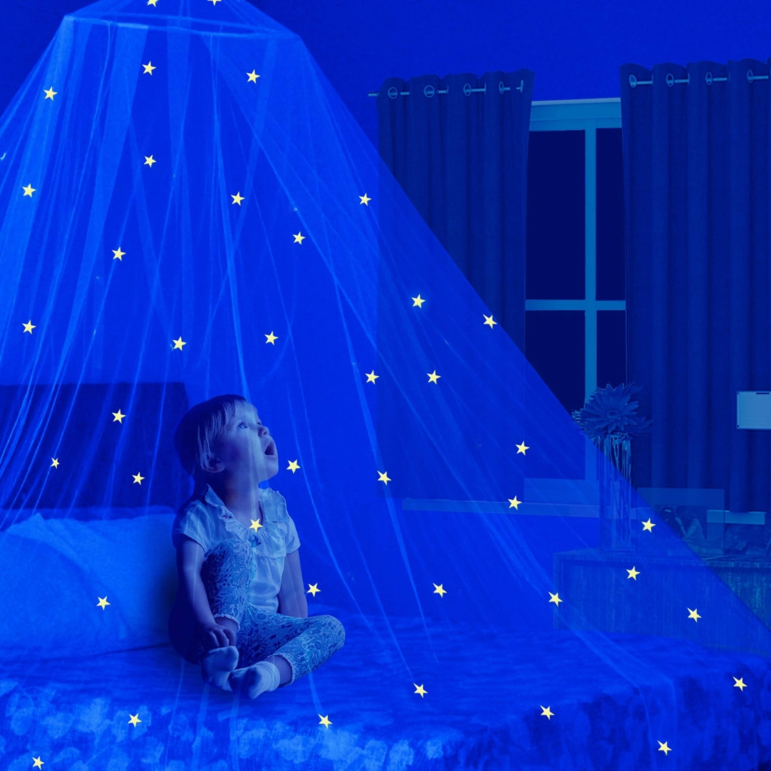 Stars Glow in the Dark Kids Bed Canopy Baby Crib Play Tent Fairy Light Stars Large Mosquito Net