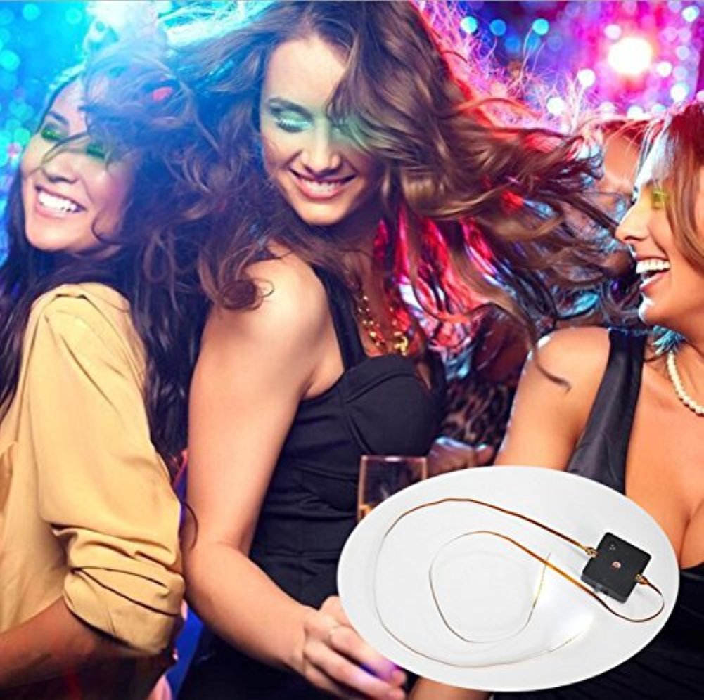Yeyo LED Eyelashes Waterproof LED Light Eyelash Shining Eyeliner Charming Unique Eyelid Tape for Party Bar Nightclub Concerts Gift Halloween Day (Blue)