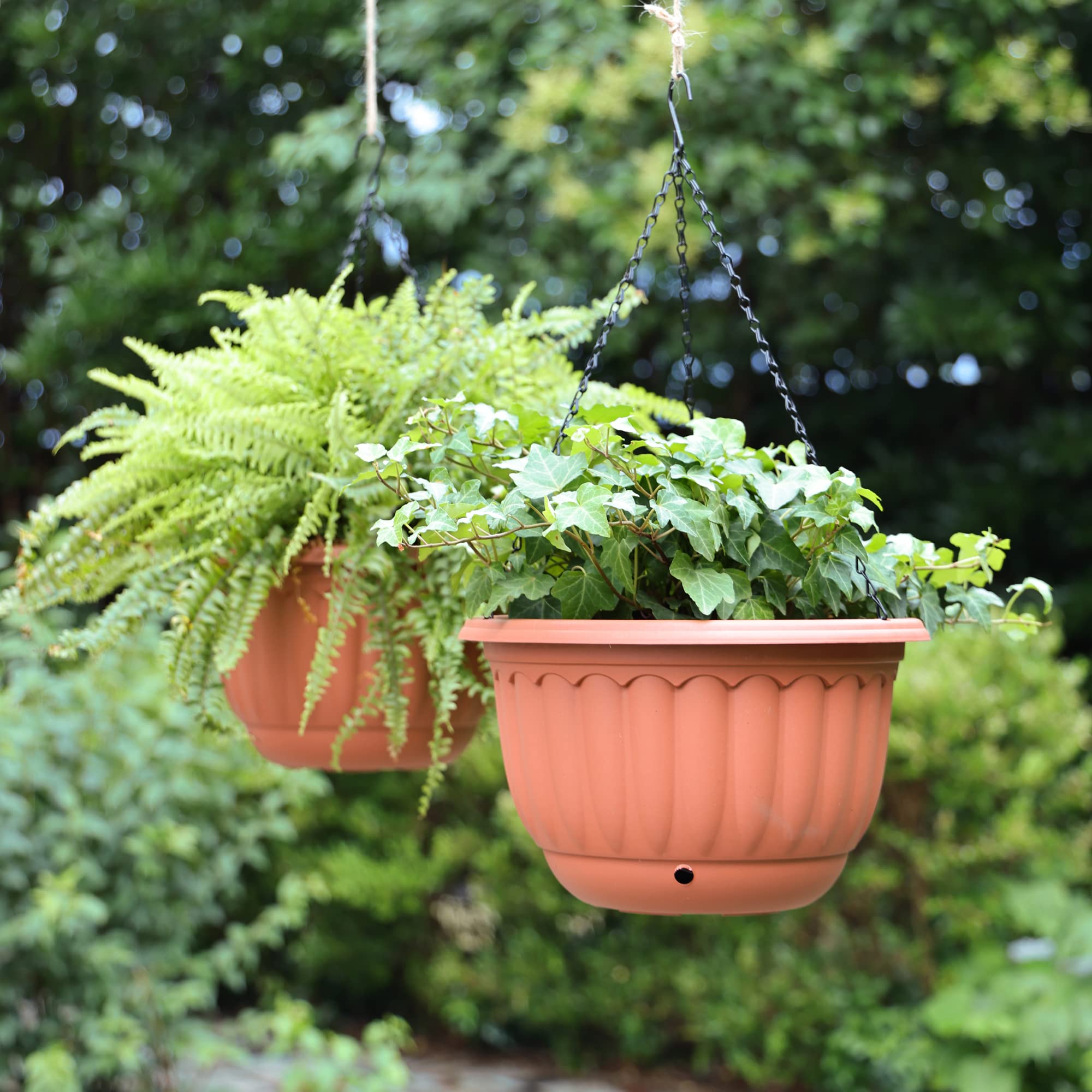 YIKUSH Hanging Planter for Indoor and Outdoor Plants 2 Pack 12inch Flower Pot Plastic Plant Pot with Drainage Hole and Absorbing Tray(Terracotta,with 3 Hooks)