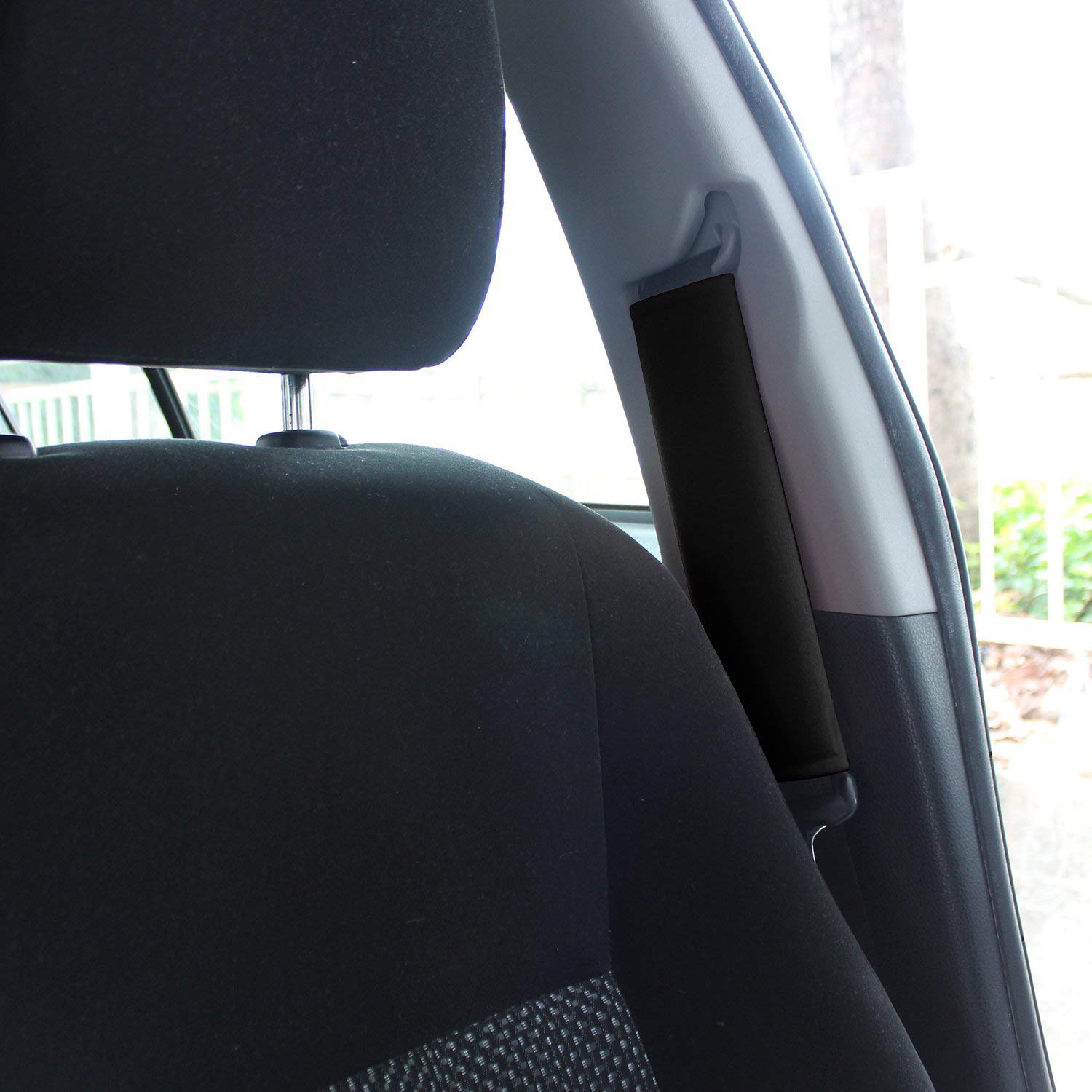 SUNTRADE Car Seat Belt Pad Cover kit,2-Pack Soft Car Safety Seat Belt Strap Shoulder Pad for Adults and Children (Black)