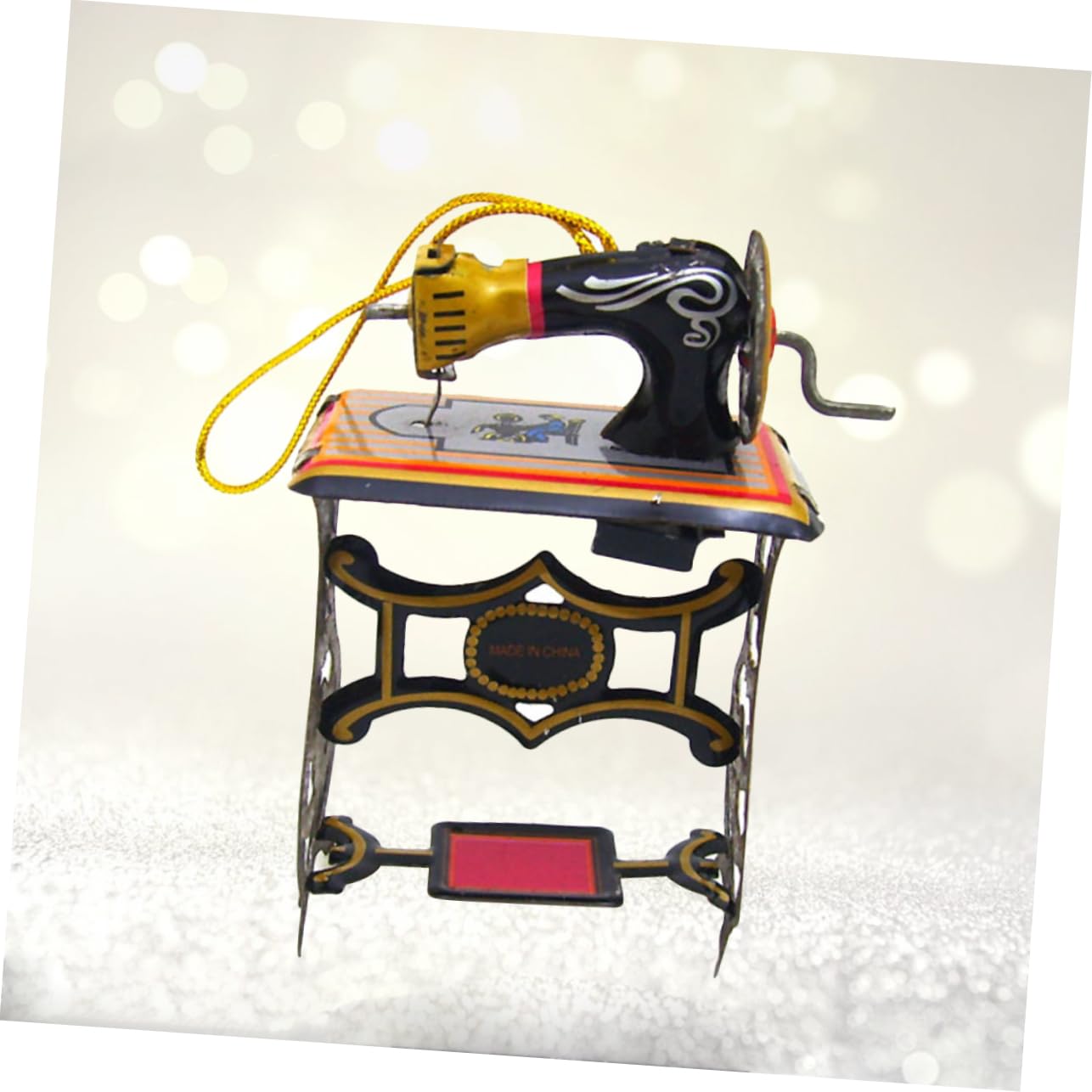 SAFIGLE 1pc Mini Sewing Machine Miniatures Water Table Xmas Hanging Decoration Sewing Machine Charm Tin Christmas Ornament Sewing Machine Hanging Pendant Hanging Ornament Model