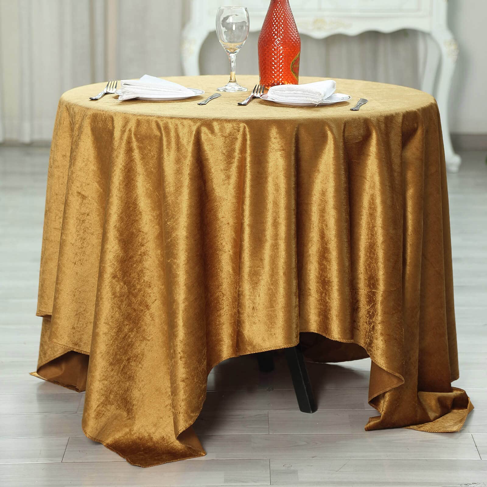 Tableclothsfactory 72"x 72" Gold Premium Velvet Square Table Overlay Square Tablecloth Cover for Wedding Party Event Banquet