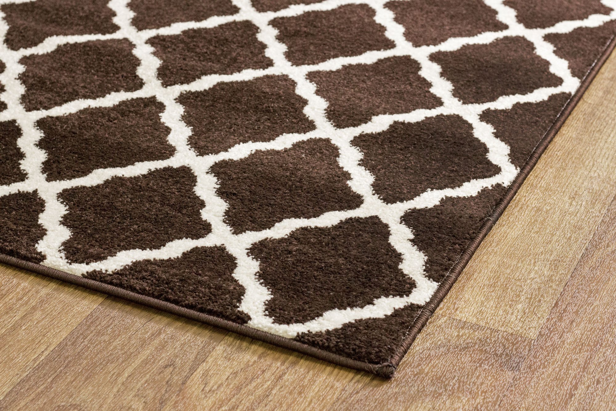 Super Area Rugs Country Classic Trellis Area Rug, Brown, 2' 7" x 7' 10" Runner
