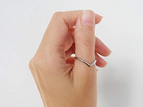 SOVATS Chevron Hammered Thumb Ring for Women 925 Sterling Silver Rhodium Plated - Simple, Stylish &Trendy Nickel Free Ring, Size 8