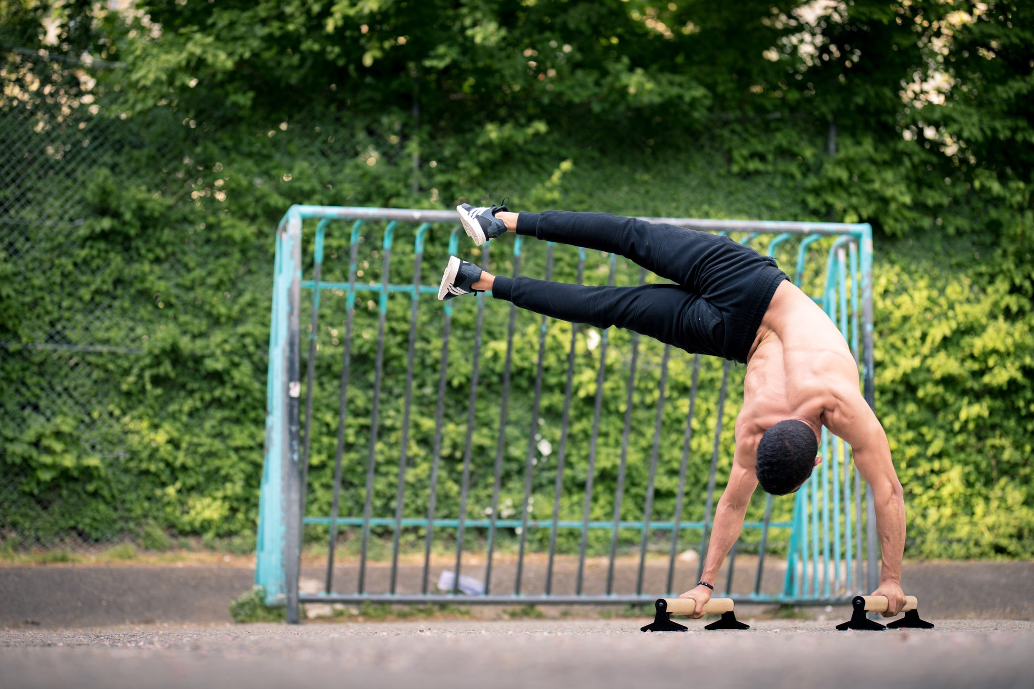 PULLUP & DIP Wooden Parallettes, Low or Medium Gymnastic Bars Handstand Bars With Ergonomical Wooden Handle, Parallette Bars For Calisthenics (LOW (height 4 in))