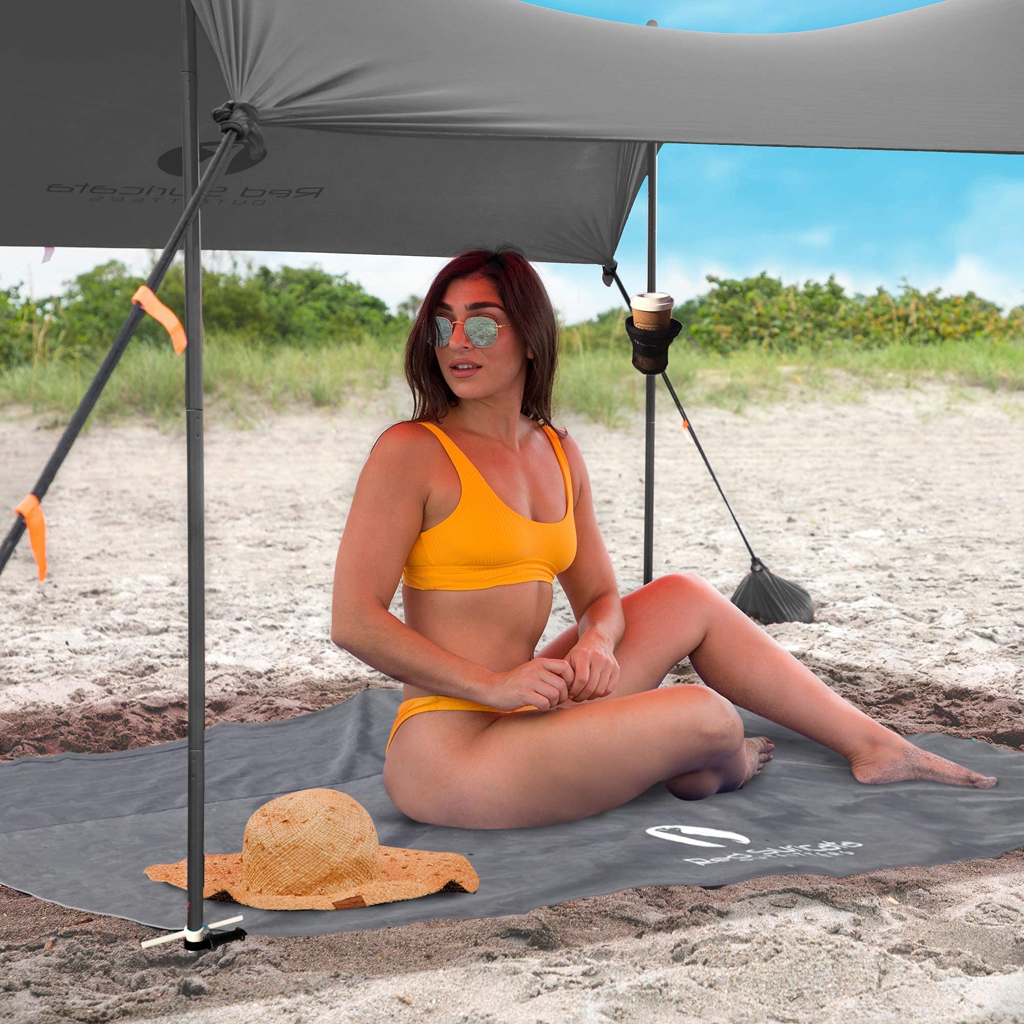 Red Suricata Family Beach Tent & Beach Canopy, Matching Sand Free Beach Mat Blanket & 2 Beverage Holders Bundle - UPF50 UV Sun Shade Shelter (Medium, Grey)