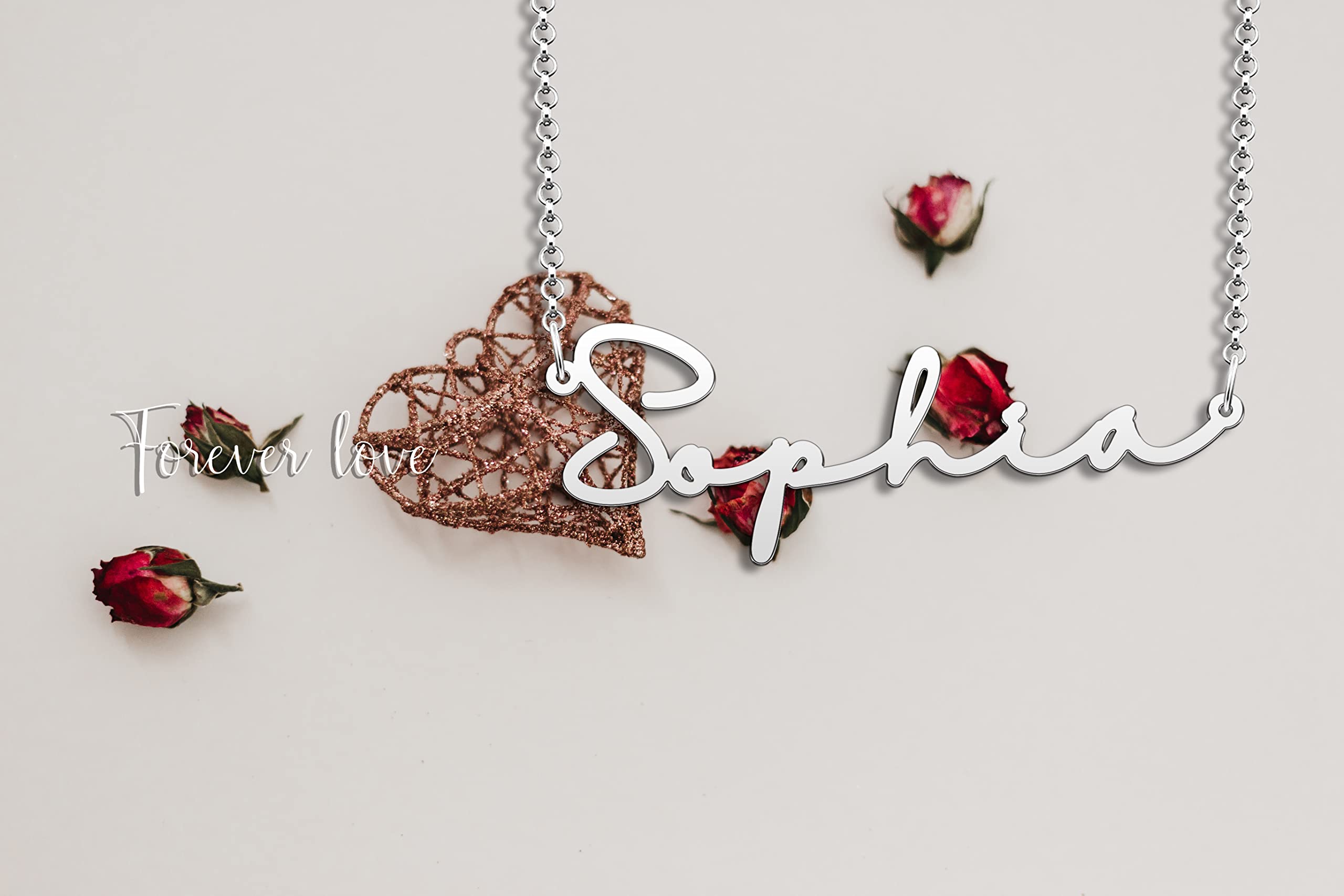 QueenCharms Personalized Name Necklace 18K Gold Plated Nameplate Necklace Custom Name Necklace for Womens