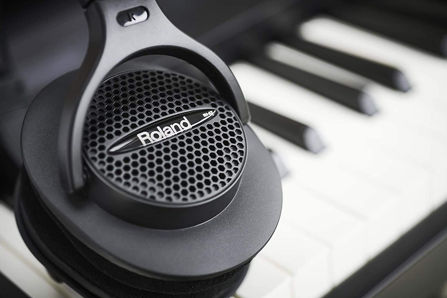Roland RH-A7-BK Open-Air Monitor Headphones