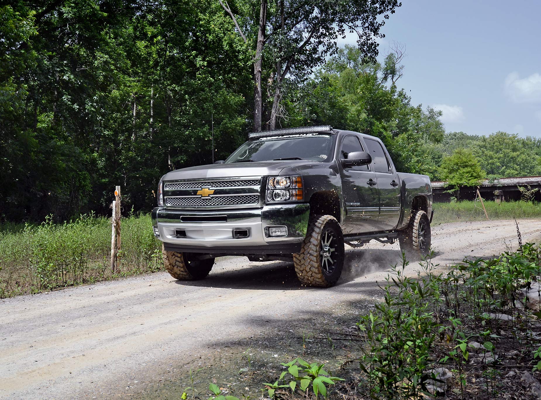 Rough Country 6" Suspension Lift Kit for 2007-2013 Chevy/GMC 1500 4WD - 23630