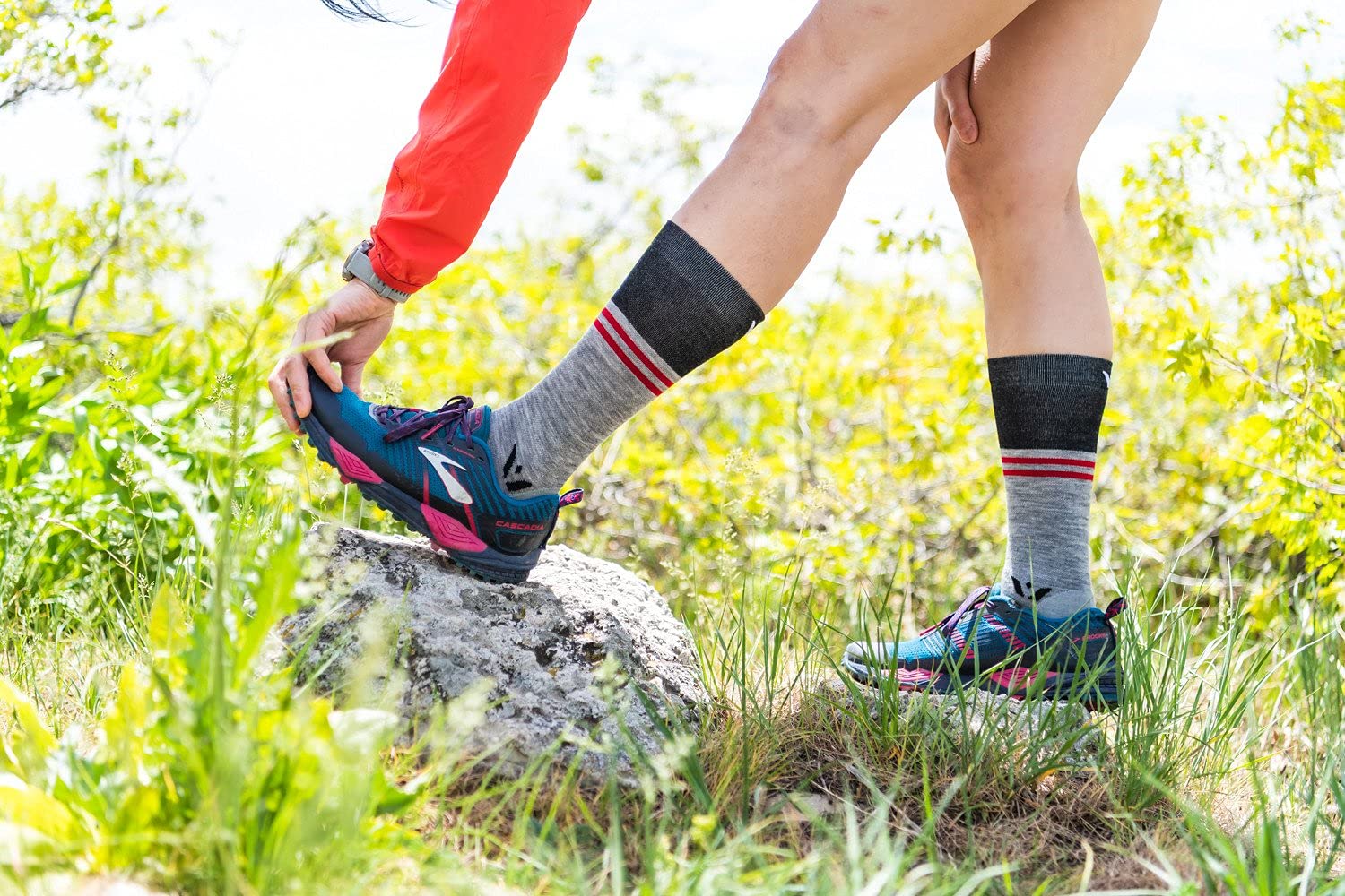 Swiftwick- PURSUIT SEVEN Ultralight Trail Running & Cycling Socks, Merino Wool (Block Stripe Heather, X-Large)