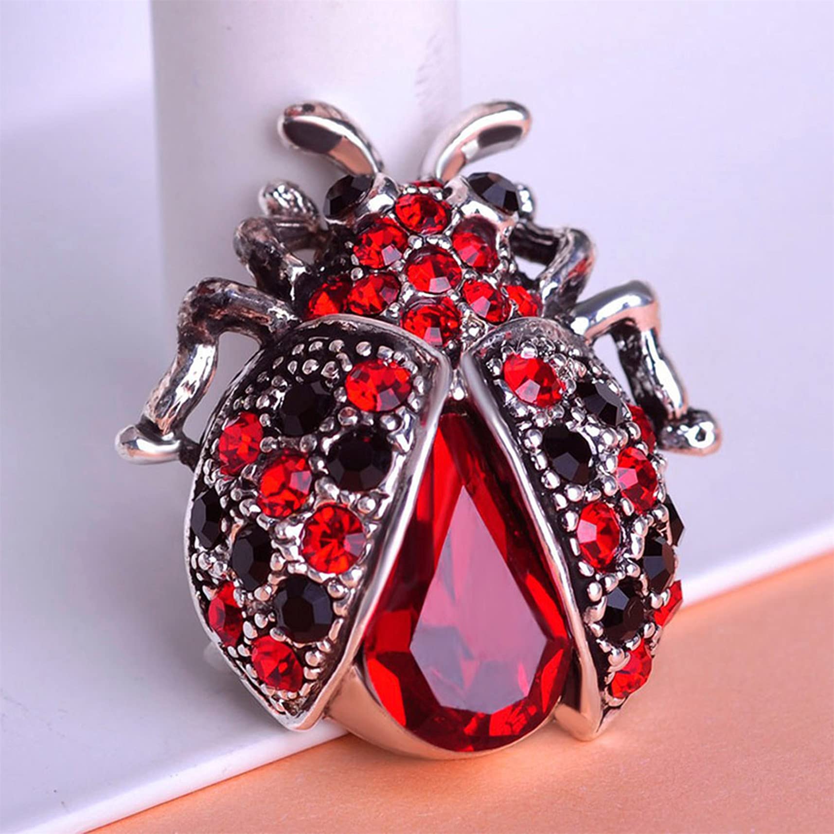 ZHENGFEN Vintage Red Crystal Rhinestone Ladybug Beetle Brooch Pin Red Stone Beetle Bug Jewelry Accessory 2.2x2.6cm