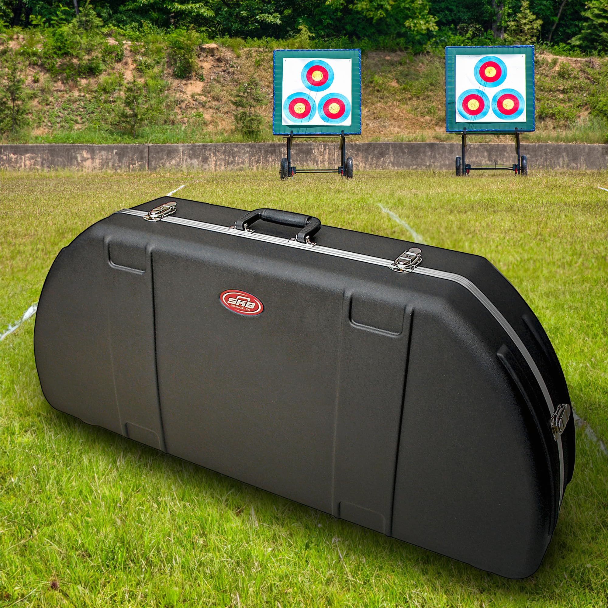 SKB Cases Hunter Series Portable Bow and Arrow Crossbow Case with ABS Hard Plastic Shell Exterior and Comfort Grip Handle, Black