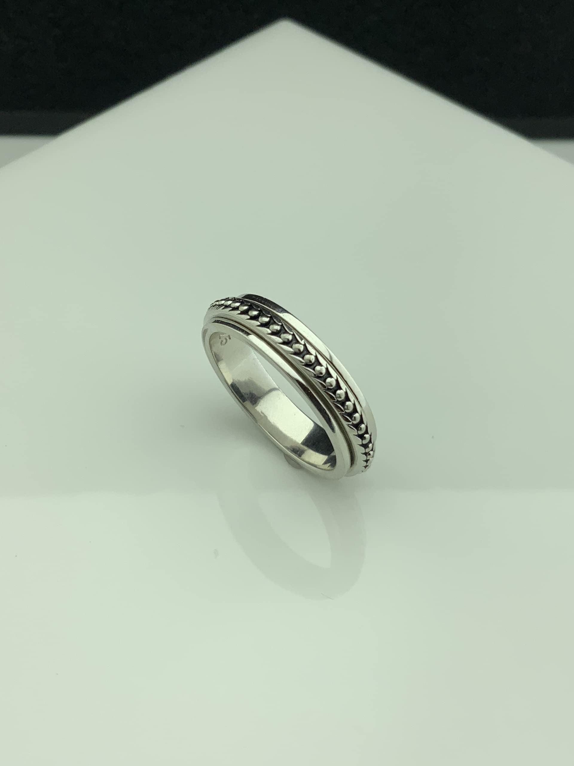 SILVERCLOSEOUT Rhodium Plated 925 Sterling Silver Unisex Oxidized Bali Style Fidget Spinner Anxiety Relief Ring - Size 8