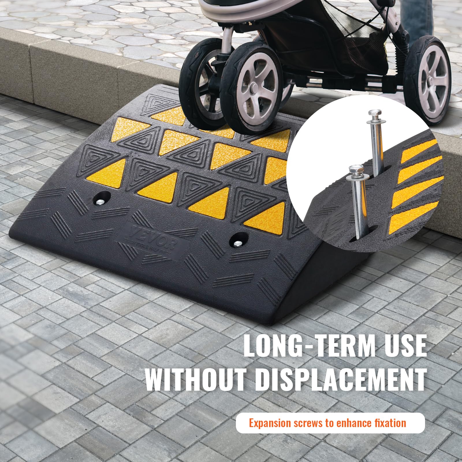 VEVOR Rubber Curb Ramp 6" Rise, Heavy Duty Sidewalk Car Ramp for Driveway, 15 Ton Driveway Ramp for The Curb Forklifts Trucks Buses