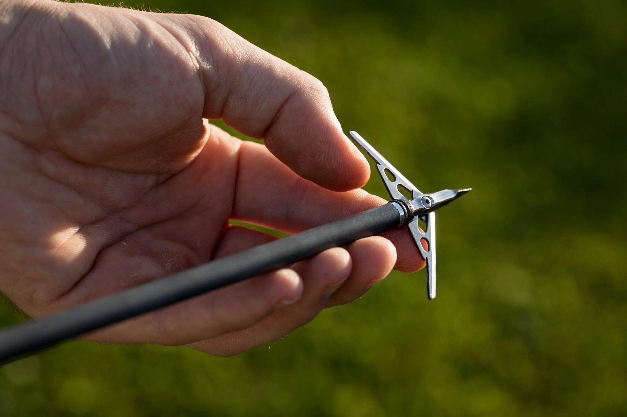 RAGE Hypodermic 2-Blade 100 Grain Broadhead with Exclusive Hybrid Tip, One Piece Stainless Steel Ferrule, Shock Collar Technology, .035” Stainless Steel Blades and a 2”+ Expandable Cut - 3 Pack