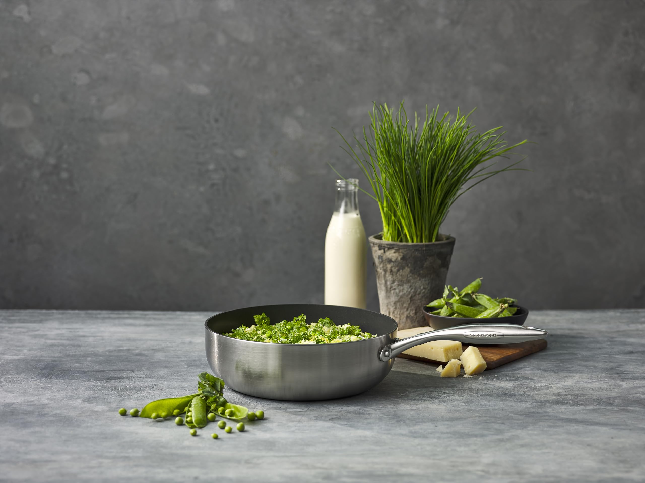 Scanpan - 65082600 CTX Covered Deep Sautè Pan, 4 Quart, Silver