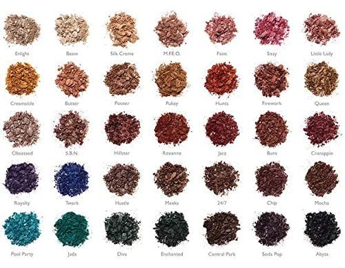 THE JACLYN HILL EYESHADOW PALETTE