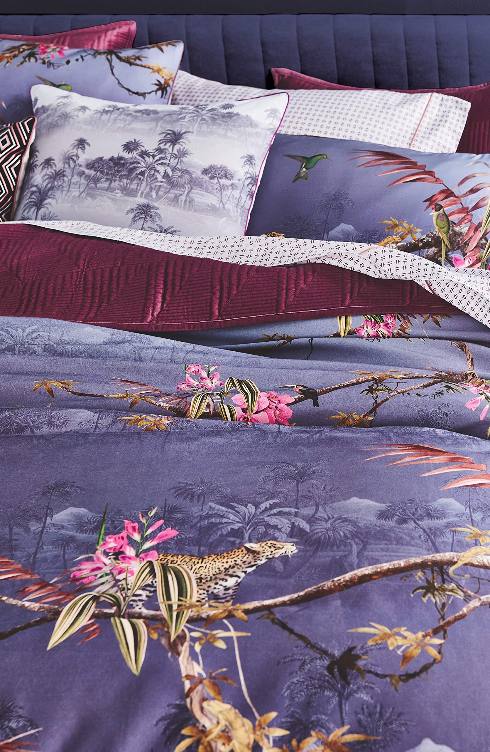 Ted Baker Hibiscus Duvet Set, King, Dark Grey