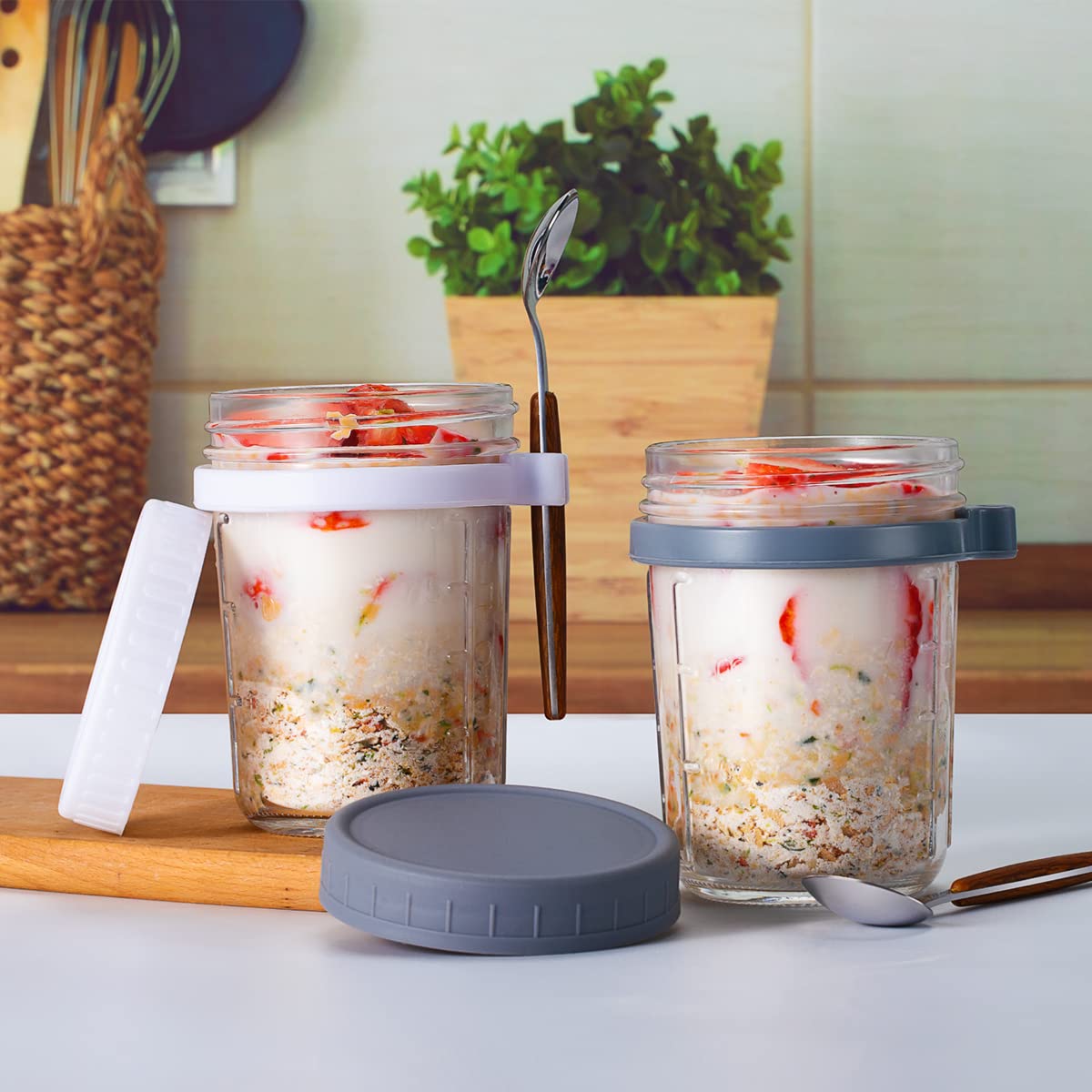 Wdcme 4 Pack Overnight Oats Containers with Lids and Spoons, 12 oz Glass Overnight Oats Jars, XZ02