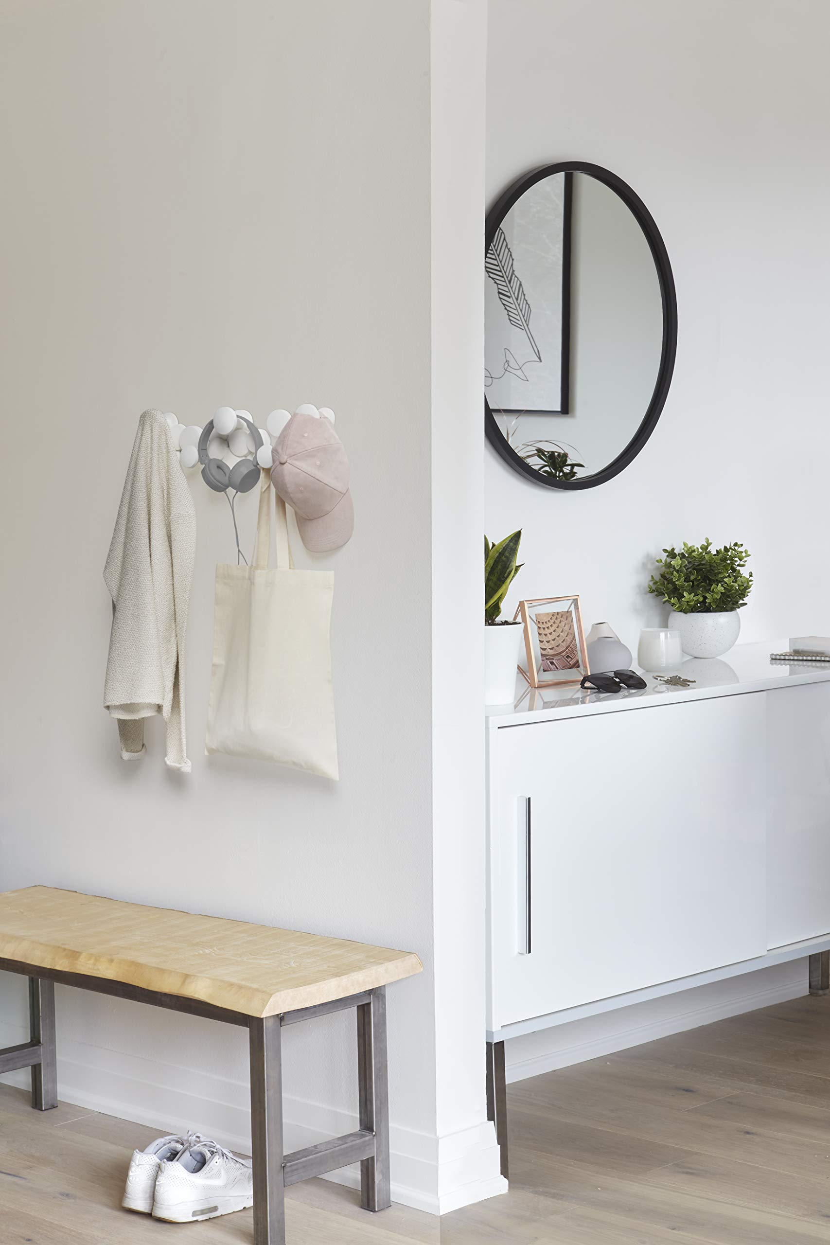 Umbra Bubble Multi Modern, Decorative, Space-Saving Coat Hanger 5 Hooks for Hanging Accessories, Etc. -Won’t Snag Clothes, White