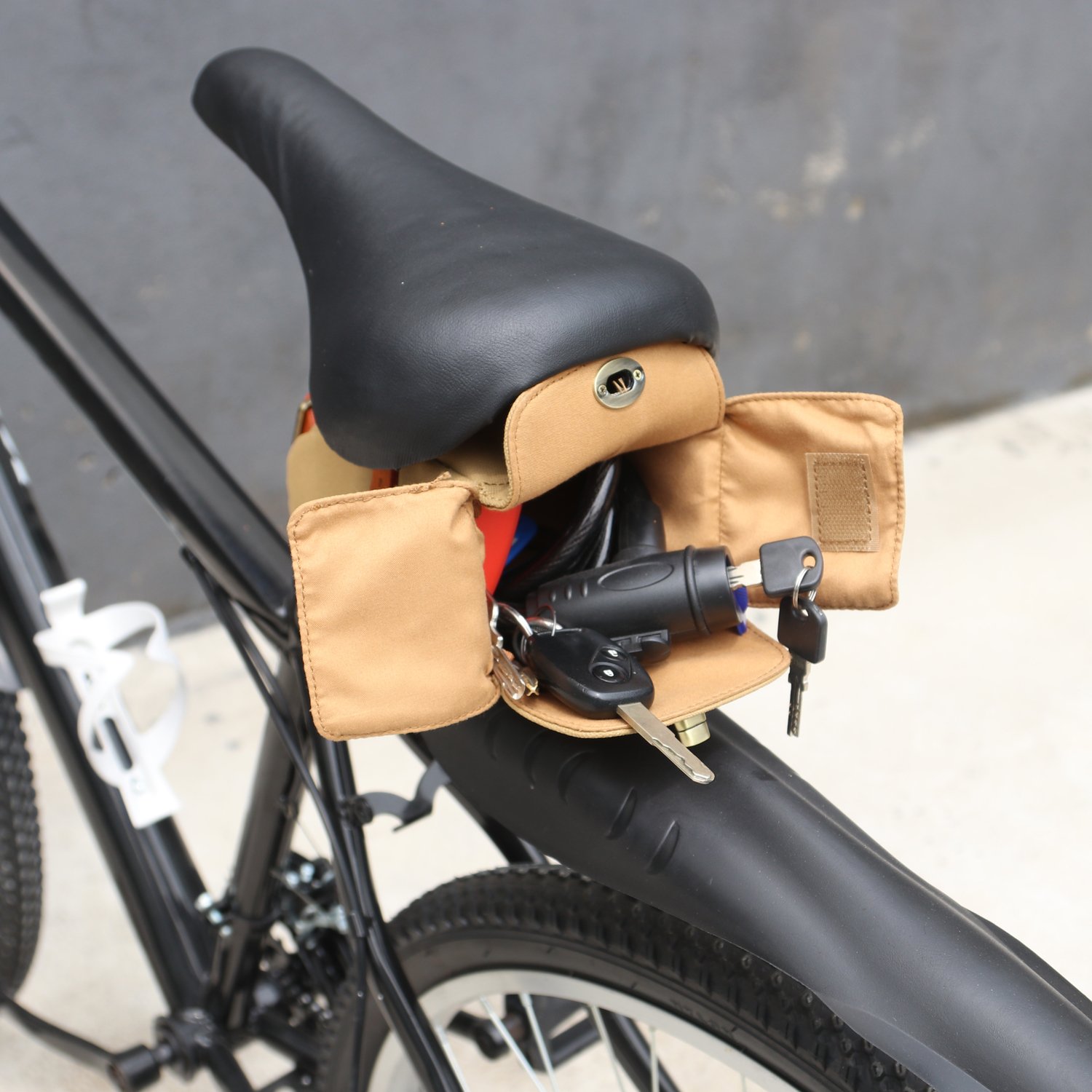 TOURBON Canvas and Leather Strap-On Bike Saddle Bag Bicycle Seat Pack Bag (Khaki)