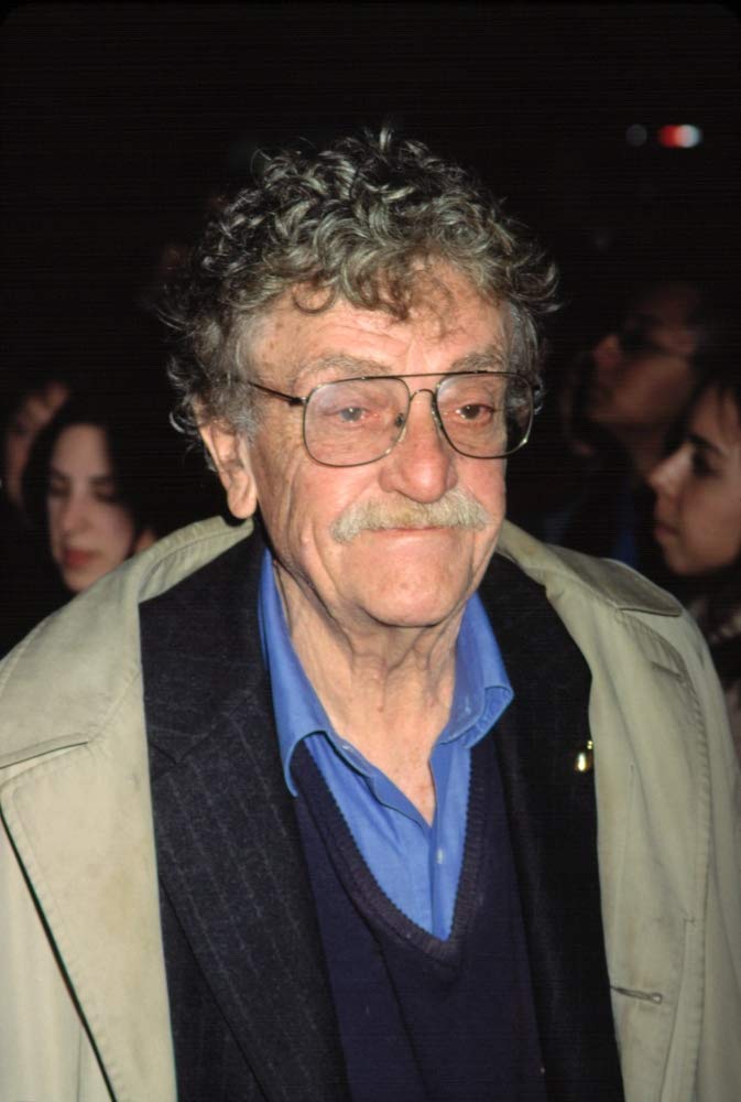 Posterazzi Poster Print Collection Kurt Vonnegut at Premiere of Gosford Park Ny 1232001 by Cj Contino Celebrity (8 x 10)