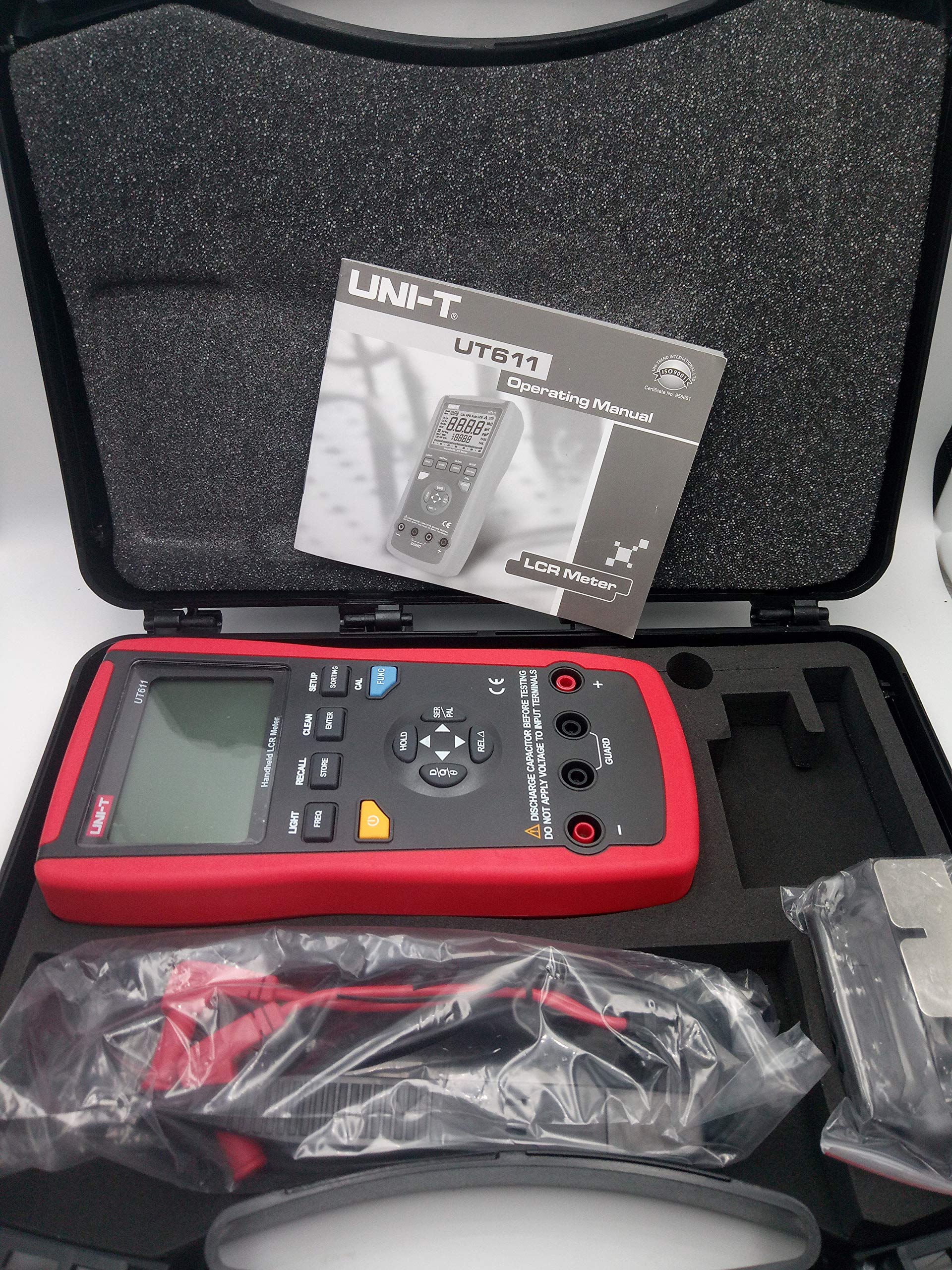 UNI-T UT611 LCR Meter Inductance 600uH~200H Capacitance 600pF~10mF Resistance 60Ω~20MΩ Frequency 100Hz/120Hz/1kHz/10kHz Tester L/C/R/DCR/Q/D/θ/ESR