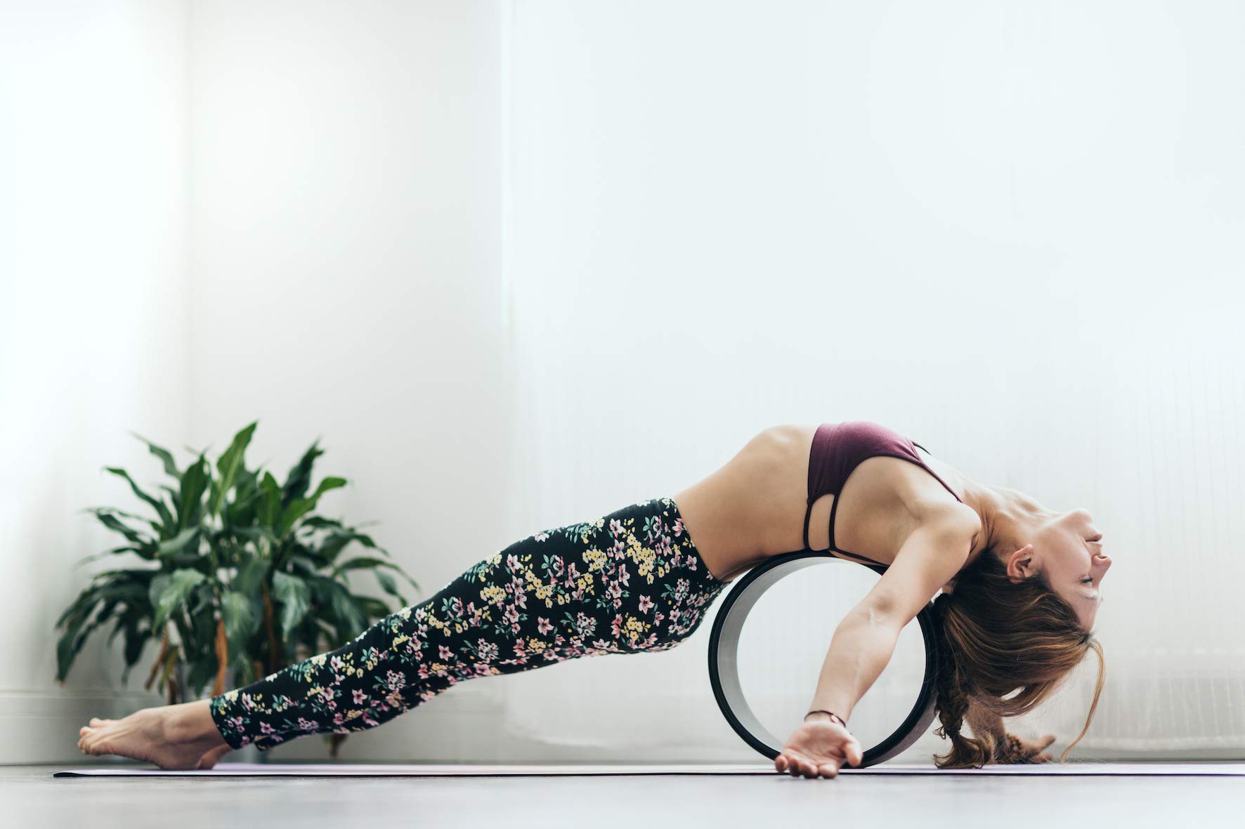 YOGA DESIGN LAB | THE YOGA WHEEL | Eco Printed, Extra Strength, Padded, Dharma Exercise Wheel | Designed in Bali | Enhance Your Postures and Stretch Deeper (Mandala Black,)