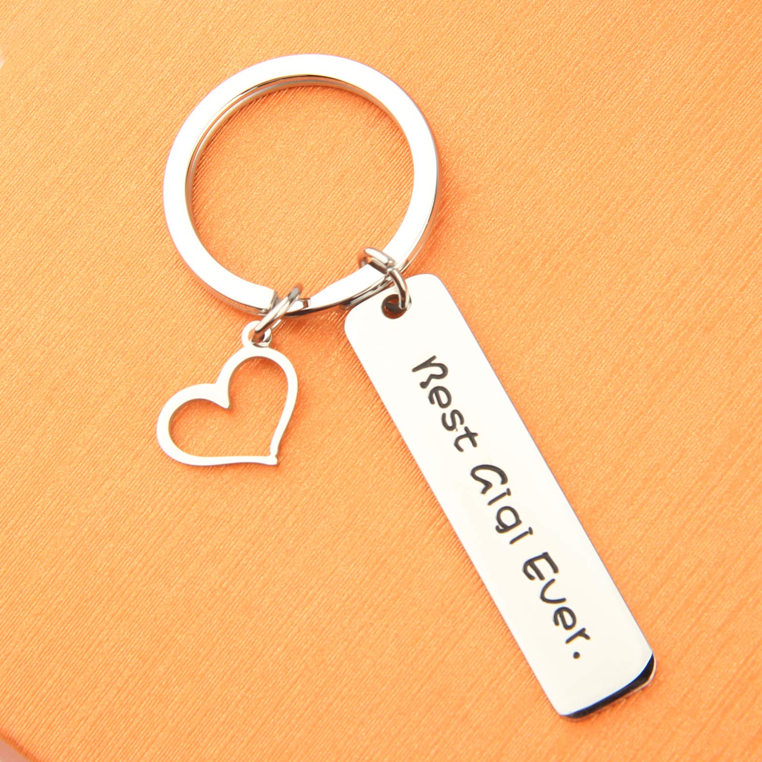 QIIER GiGi GIFT Best Gigi Ever Keychain Christmas Birthday Mother's Day Gift for Grandma (silver)