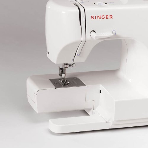 SINGER 1507WC Easy-to-Use Free-Arm Sewing Machine with Canvas Cover