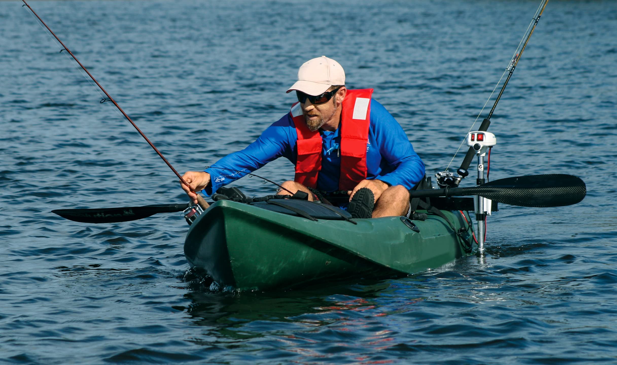Watersnake T18 ASP - 18 Pound Thrust 12v Electric Saltwater Trolling Motor with Kayak Bracket