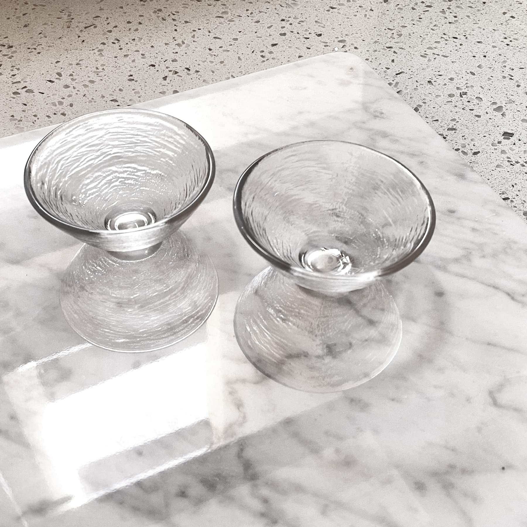 Yew & Tulip Carrara White 16β x 10β Marble Board with Non-Slip Rubber Feet - Dough Pastry and Cutting Board