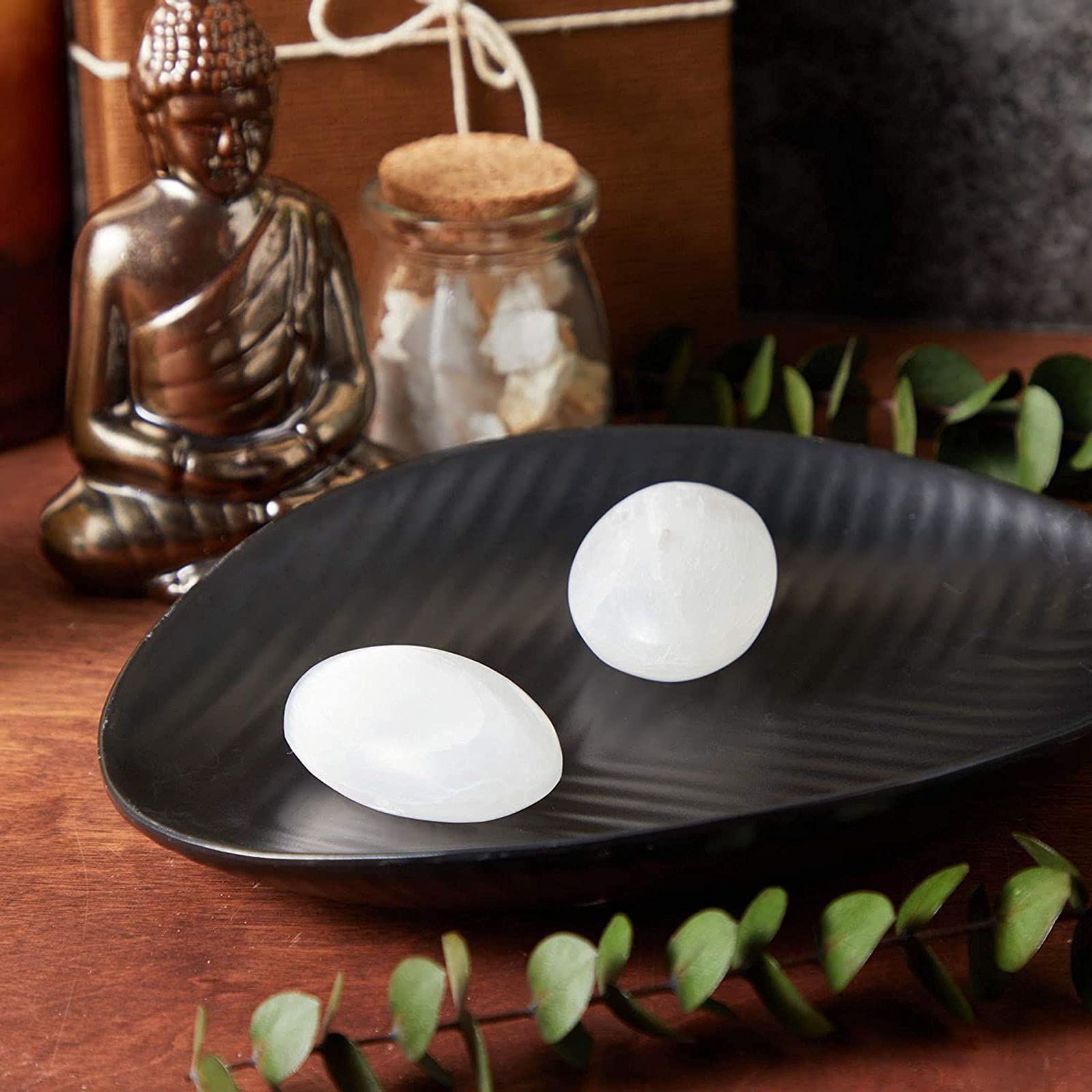 Wellbrite Healing Crystals, Selenite Palm Stones (3 Inches, 3 Pack)