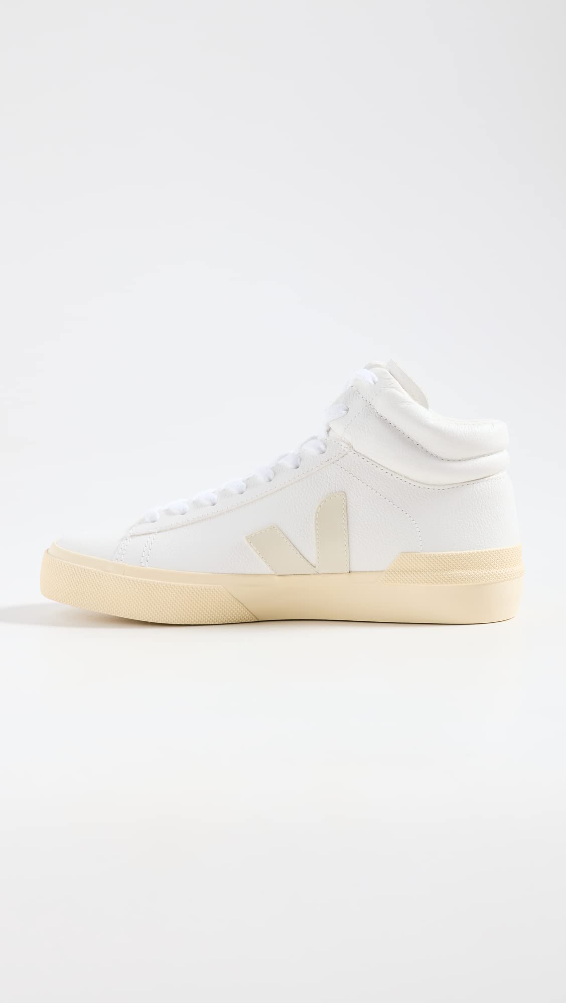Veja Men's Minotaur, Extra White Pierre, 12 Medium US