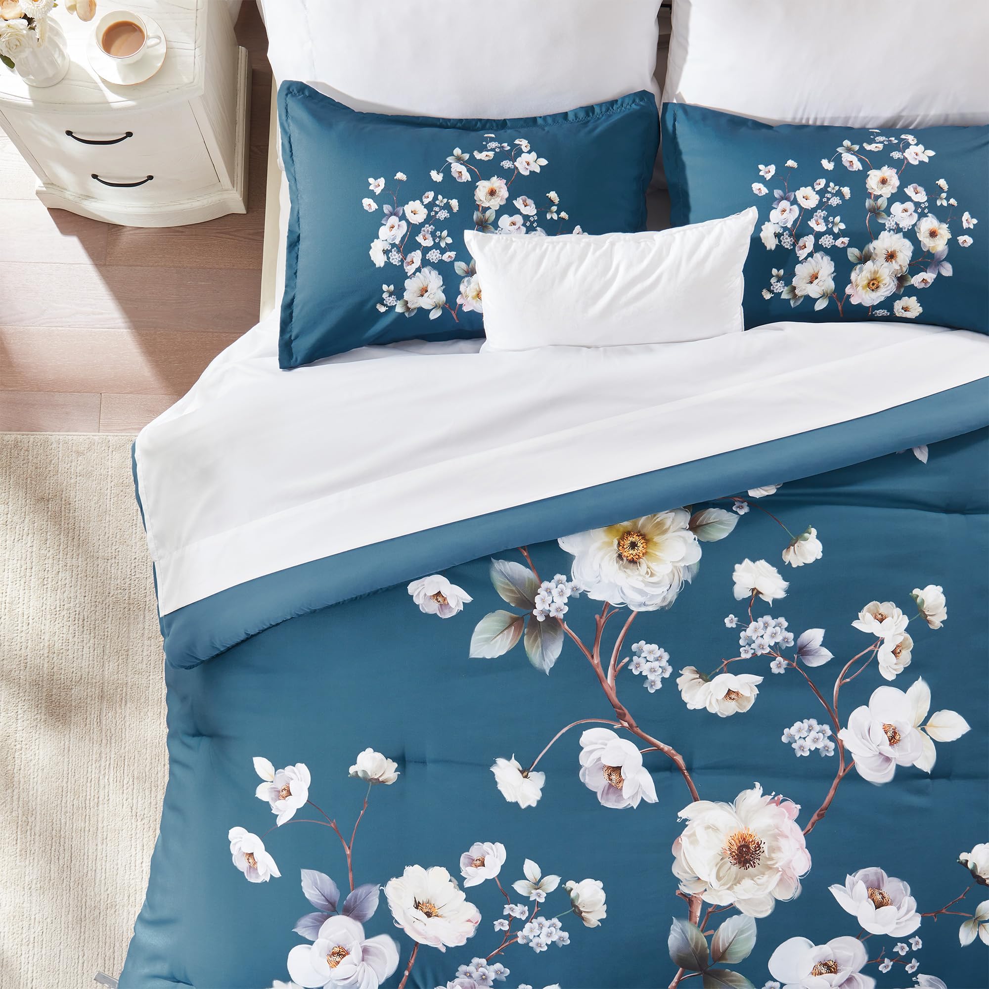 SLEEP ZONE Elegant Peony Blue King Size Comforter Set Bed in a Bag - 7 Pieces with 1 Soft Reversible Comforter(90x102), 1 Fitted Sheet, 1 Flat Sheet, 2 Pillow Sham, 2 Pillowcase